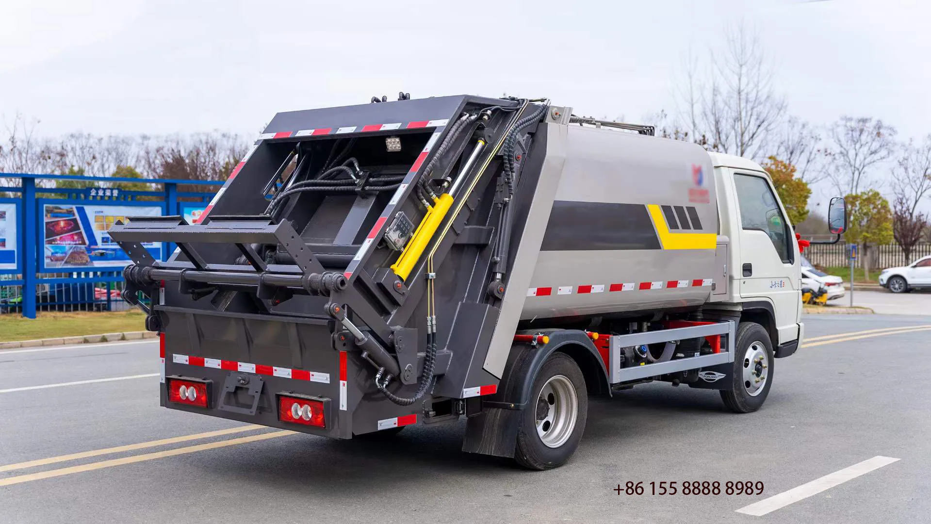 Foton Mini Garbage Truck Waste Management for 3cbm Garbage Compactor ...