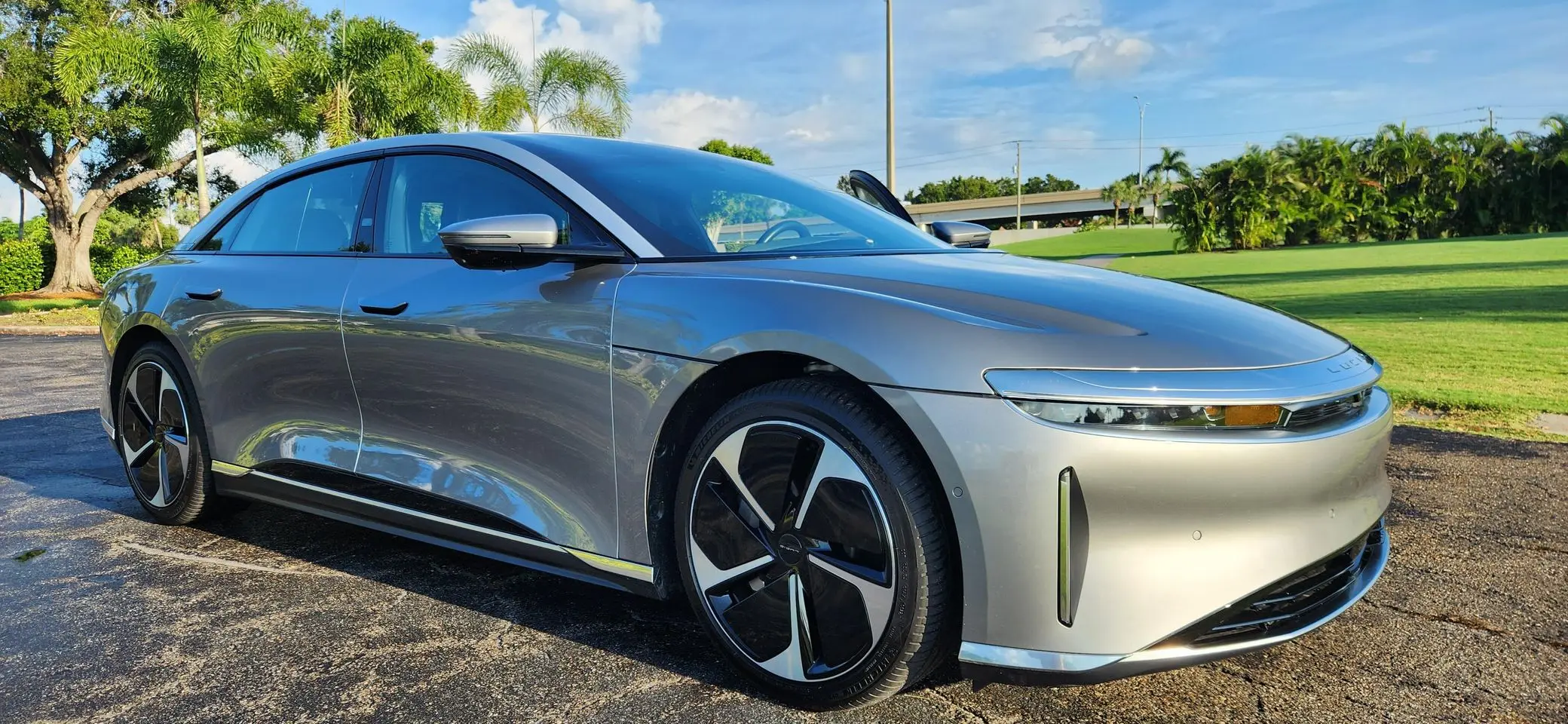 2023 Lucid Air Touring Dual-motor Awd 384-mile Range Glass Canopy Roof ...