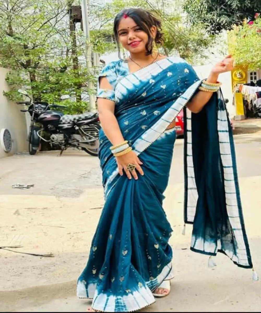Katan Sari Extravaganza: Luxe Elegance - Timeless Rich Katan Saris ...