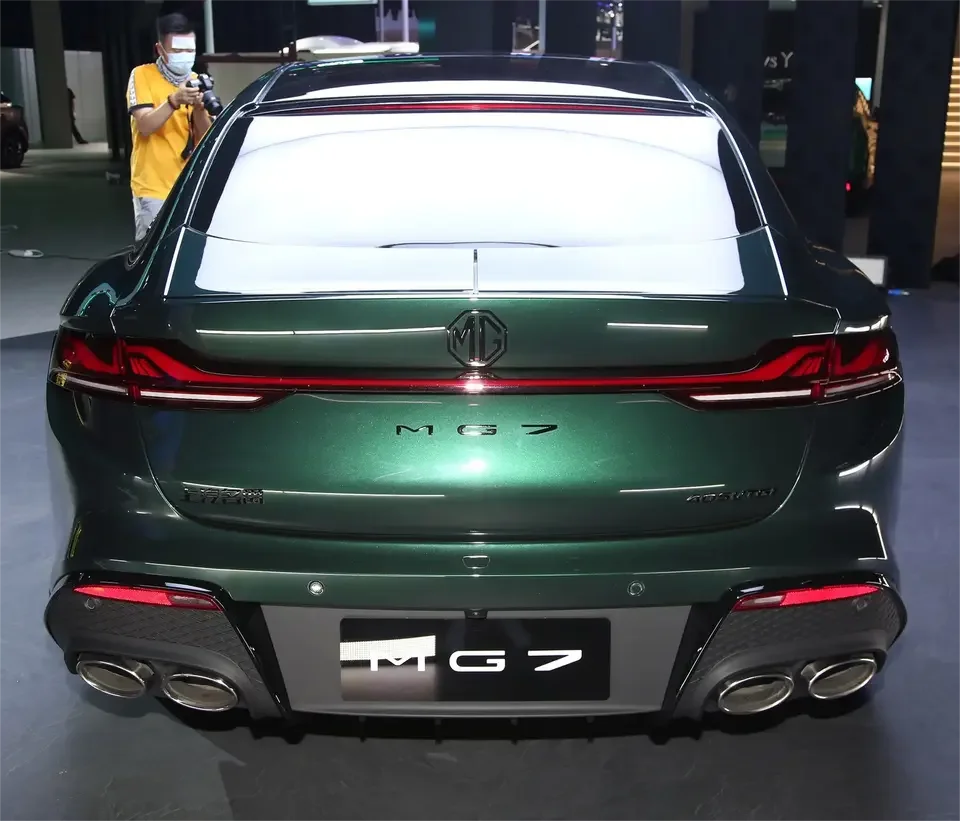 2023 in Stock SAIC MG 7 Electric Car - Hybrid Power 188hp