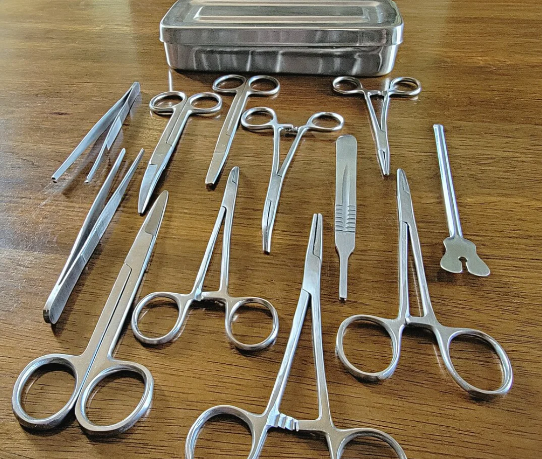 Surgical Basic Minor Surgery Instruments Set Of 13 Pcs With Box Box ...