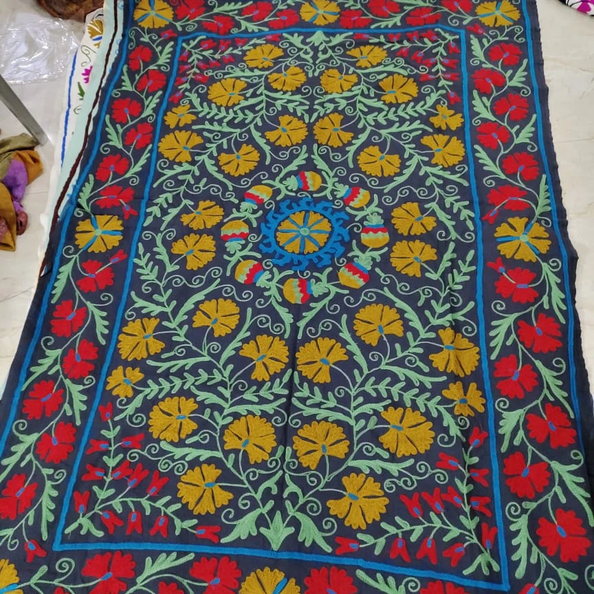 Multicolor Flower Handmade Embroidery Suzani Bed Cover Beautiful ...