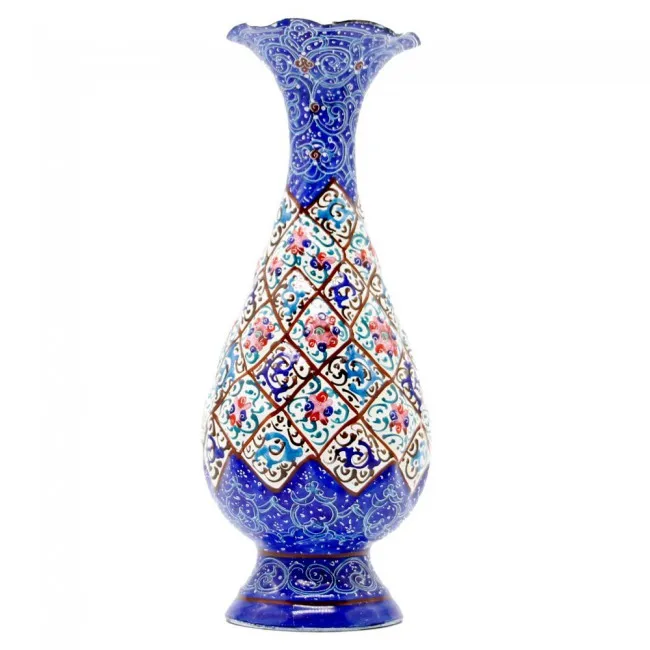 Hotel and Restaurant Dinner Table Centerpieces - Stylish Flower Vases