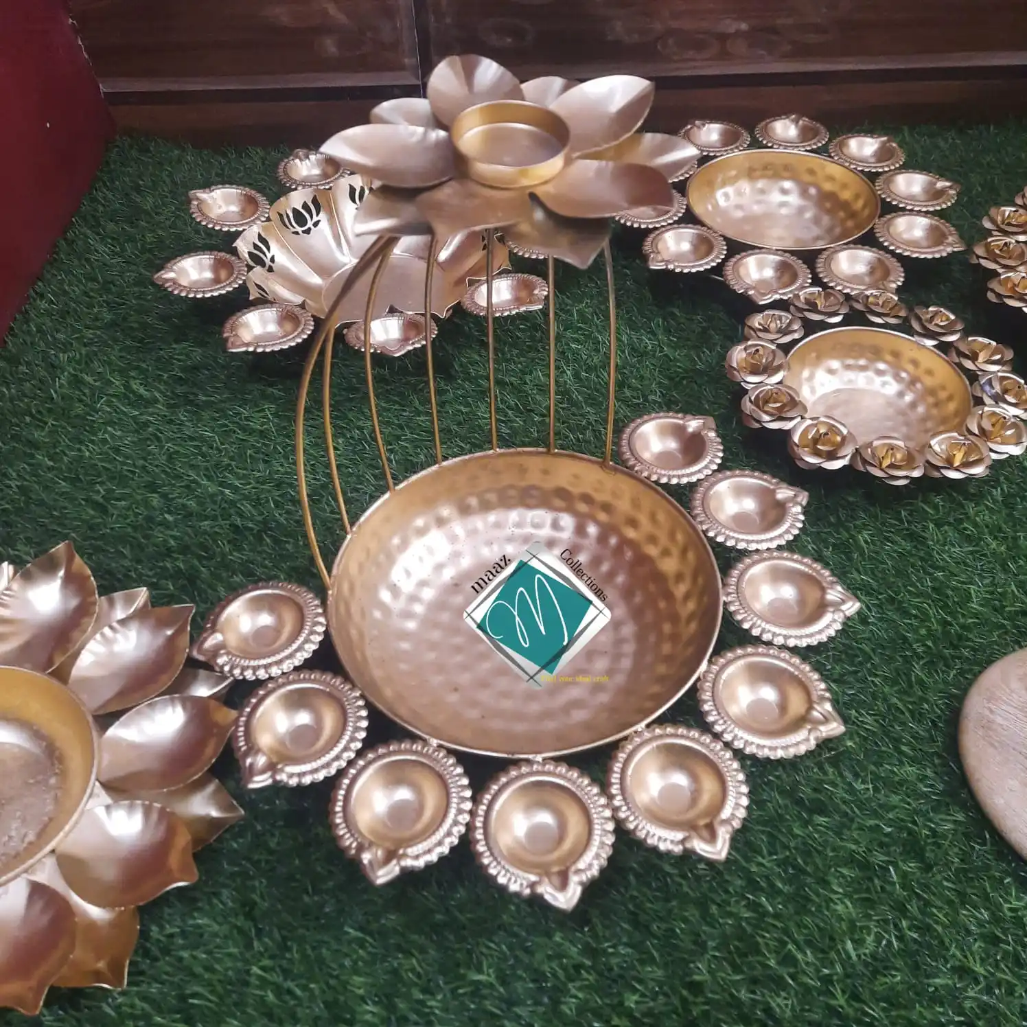 Wholesale Handmade Decorative Designer Indian Art Villa Hammered Design ...