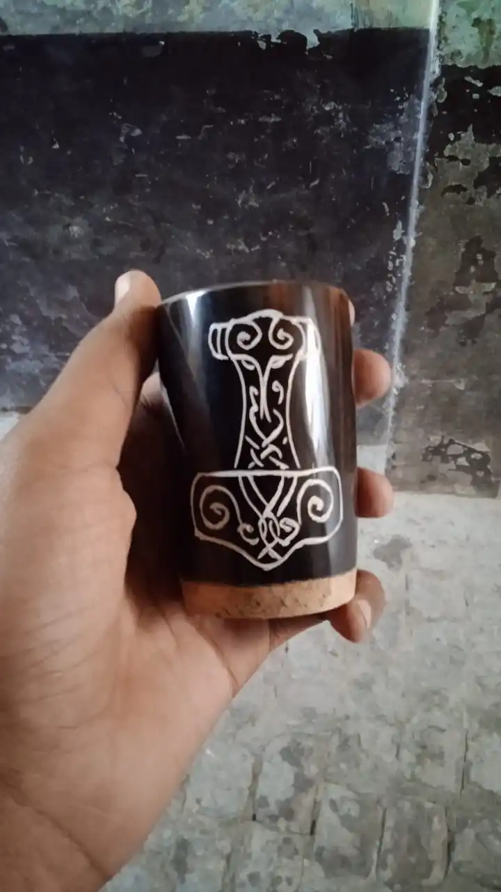 Custom Made Hand Carved Drinking Horn Glasses,Mugs And Drinking Horns ...