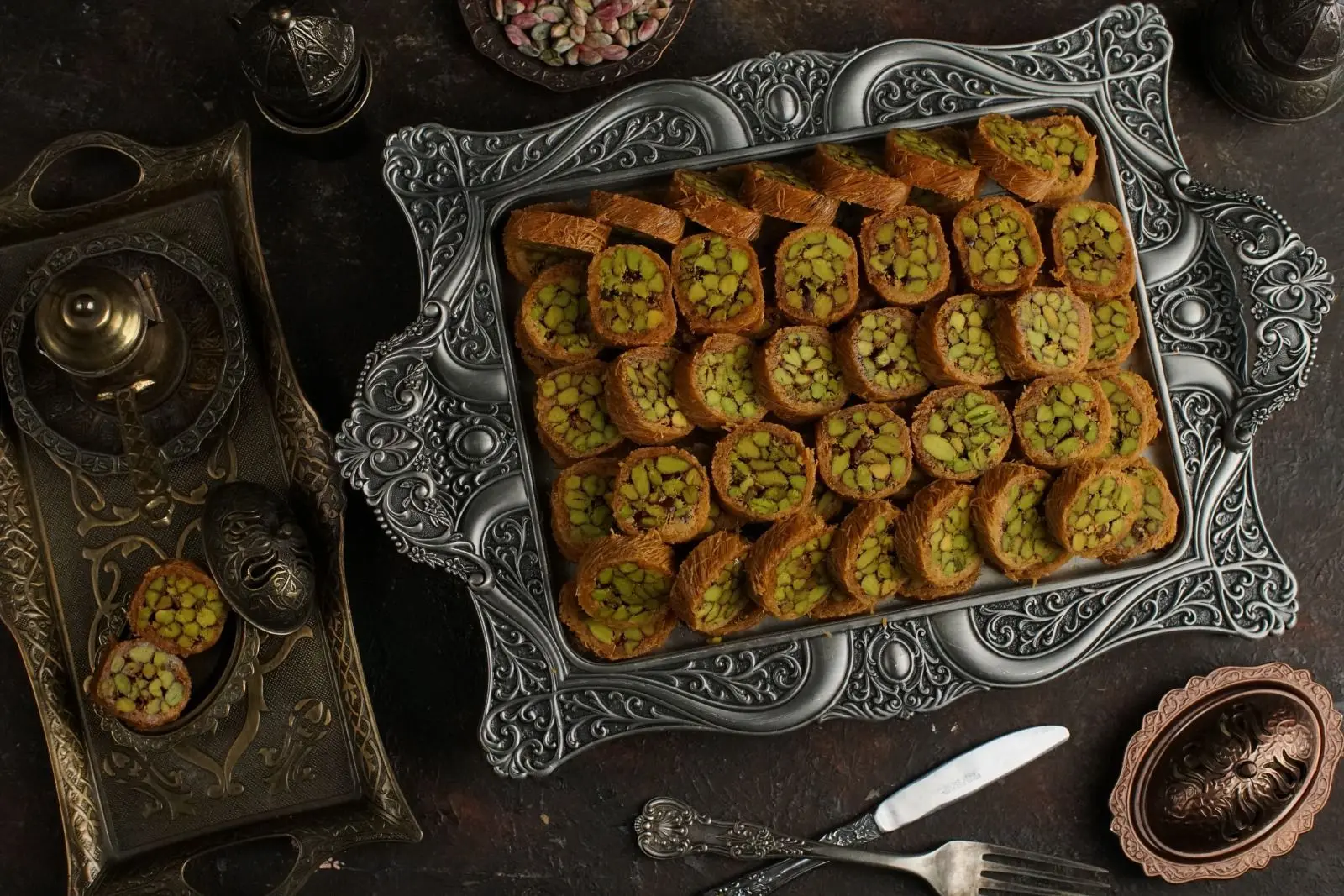 Al Sultan Fresh Arabic Sweets - Mabroma Pistachio 1KG