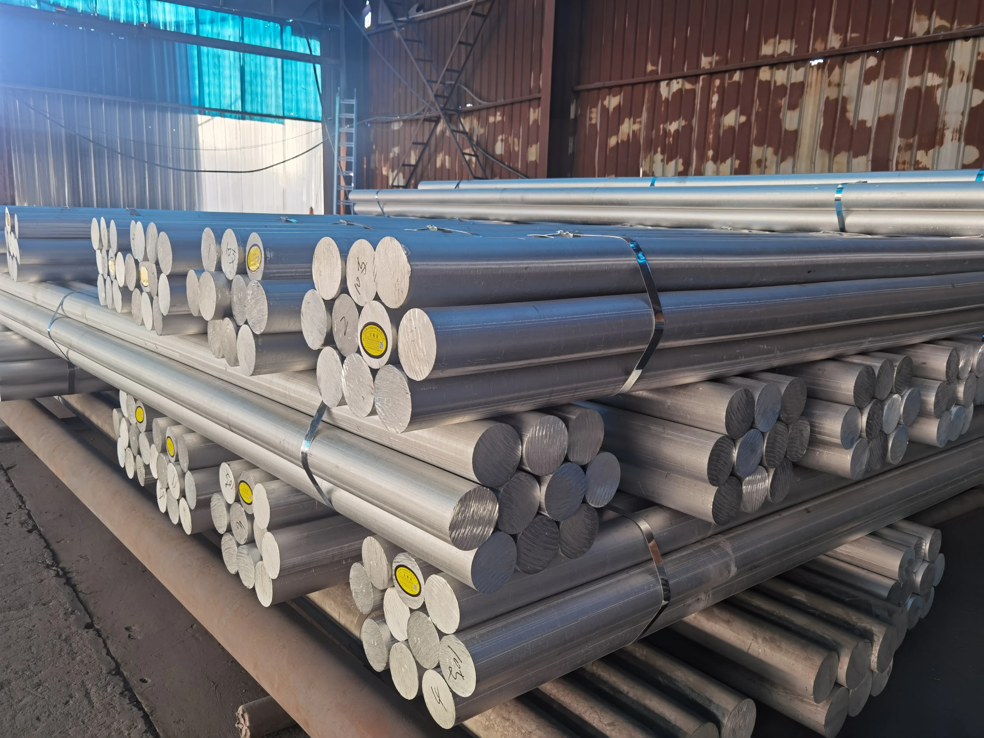 High Quality Aluminum Billet And Ingot 6063 6061 Aluminium Bar Alloy ...