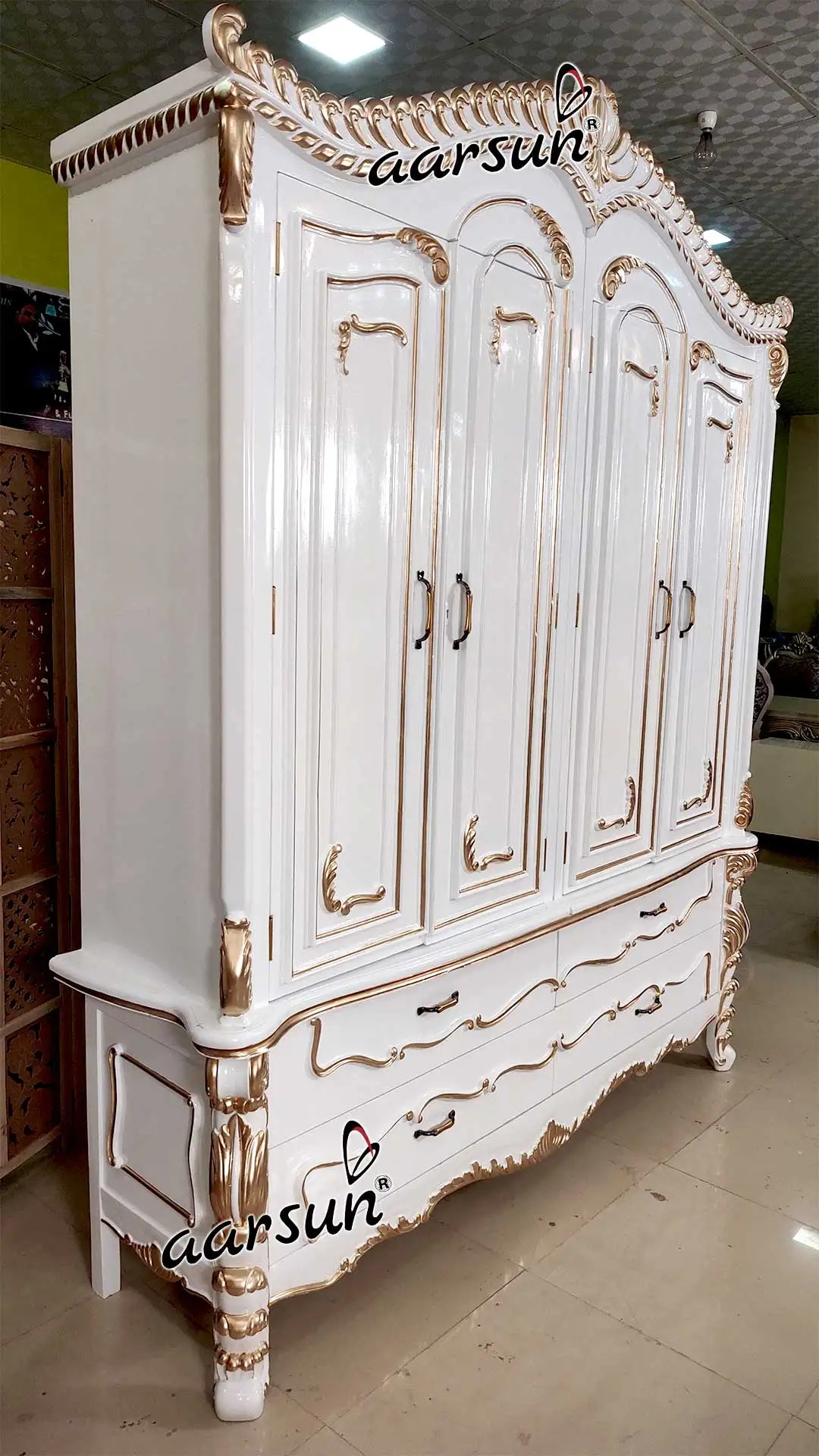 Aarsun Italian Style Wardrobe In White Deco Polish With Gold Touch Made ...