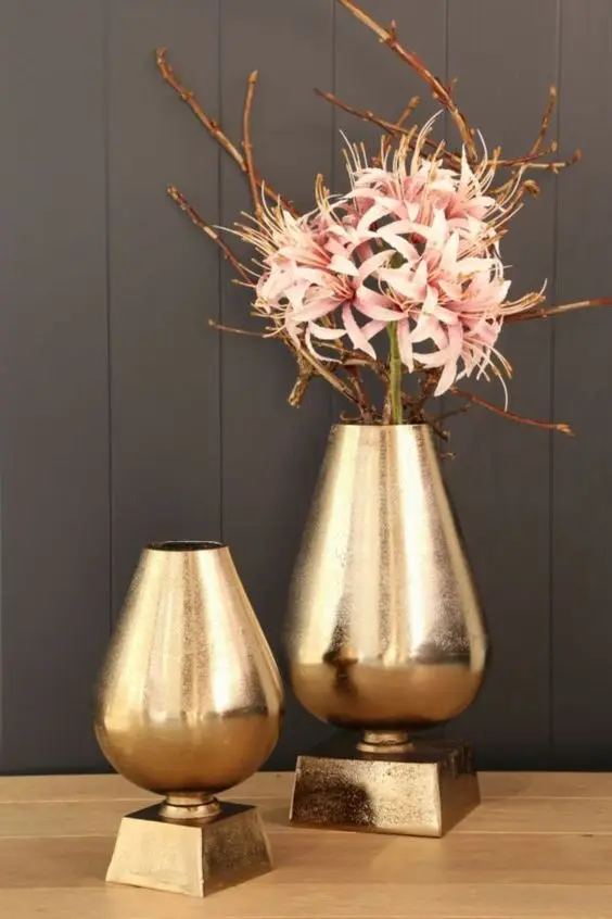 Elegant Gold Metal Indoor Tabletop Floor Vase Hot-Selling Stylish ...