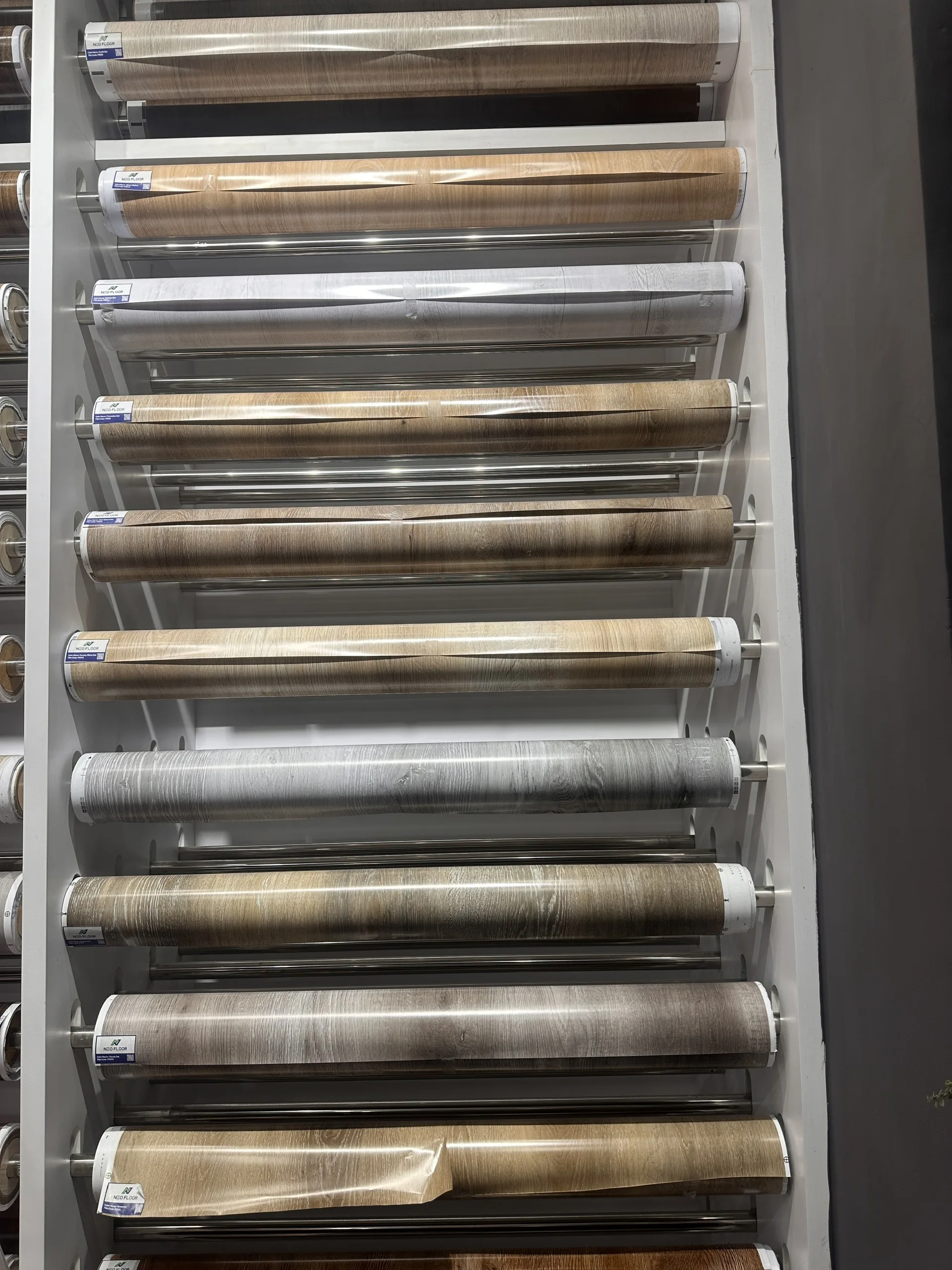 Vietnam Factory Timber Luxury Vinyl Floor Planks Lvt Lvp Spc Commercial