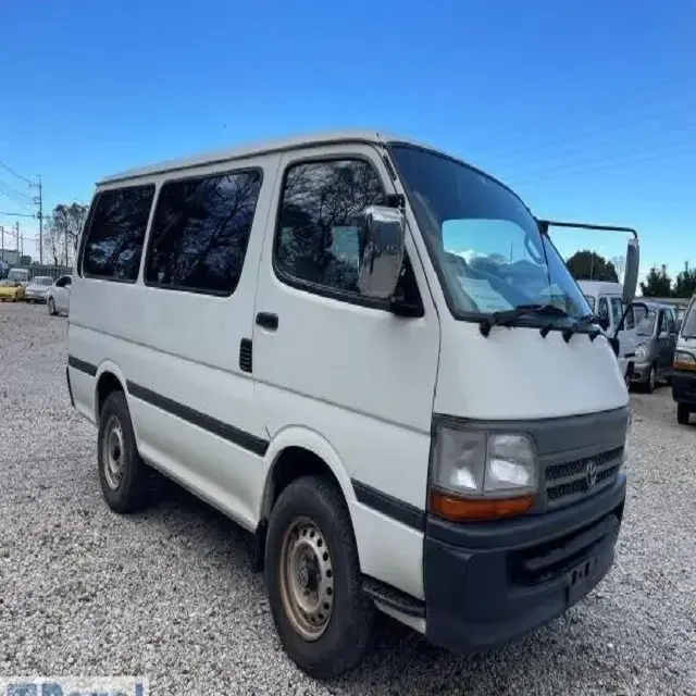 Toyota Hiace Mini Bus - Efficient Cargo & Passenger Transport