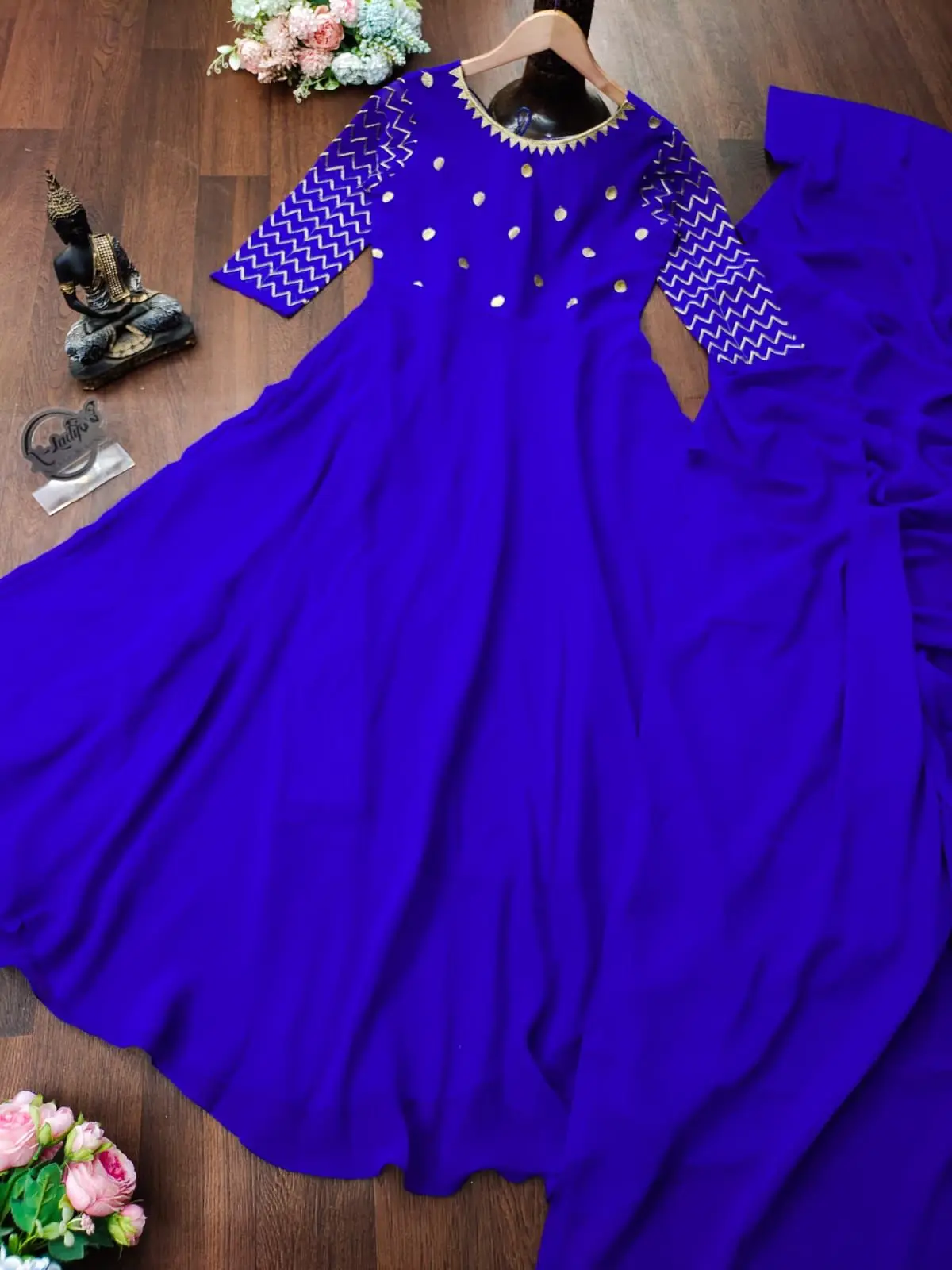 Best Color Combination of Kurti in Long Gown Anarkali Suit