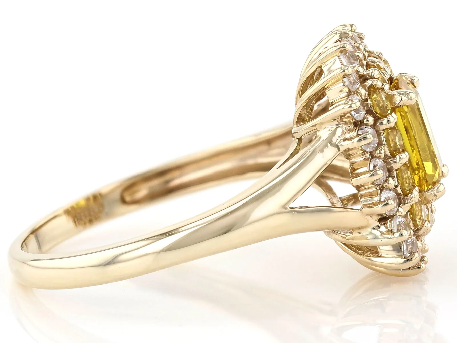 Sunny Radiance: Yellow Sapphire 10k Yellow Gold Ring | A Lustrous ...