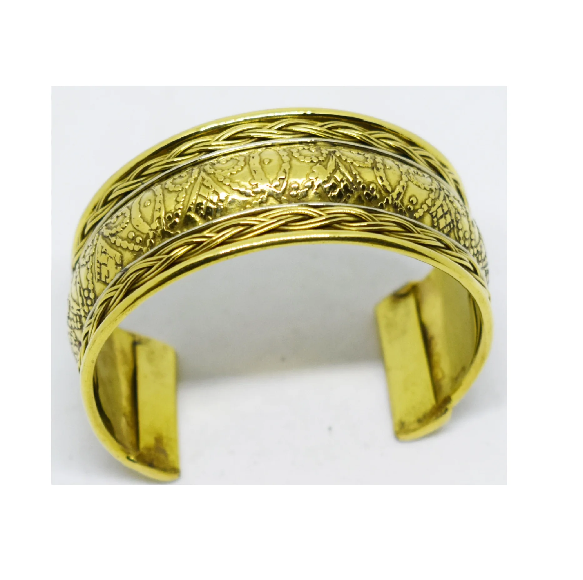 Famous Jewelry 2024 Gold Finish Trendy Bracelets for Ladies Delicacy ...