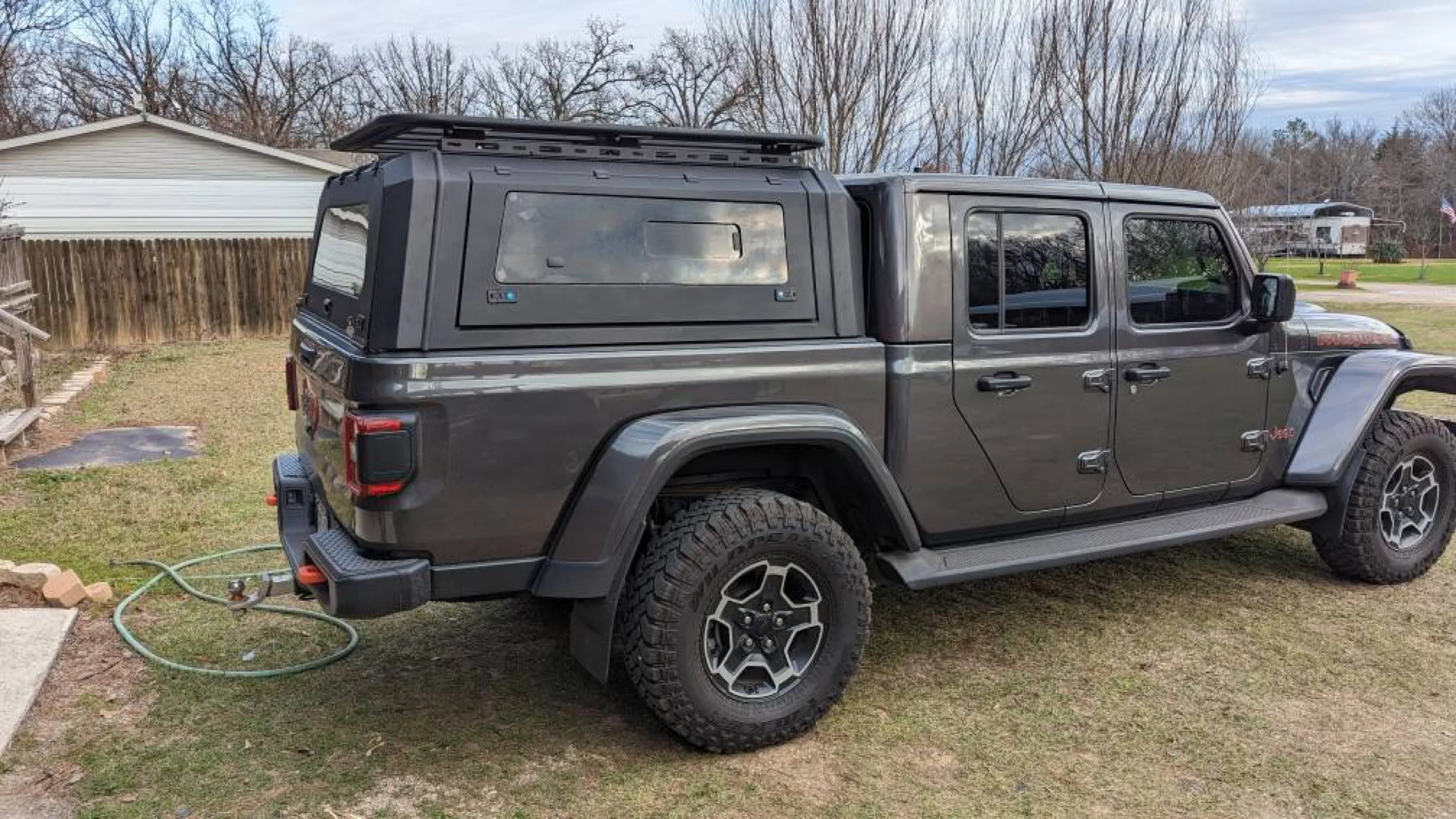 Custom-Fit Aluminum Hardtop Canopy for Jeep Gladiator | Leakproof, Easy ...