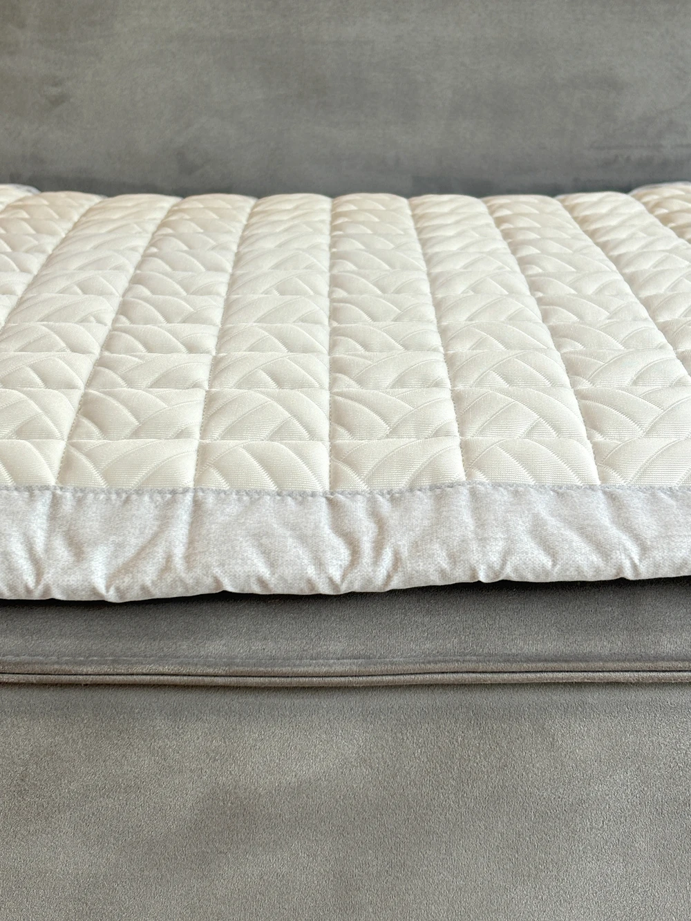Huvis Cool Sofa Pad 65x180cm Geometric Pattern Korean Duraron Cooling ...