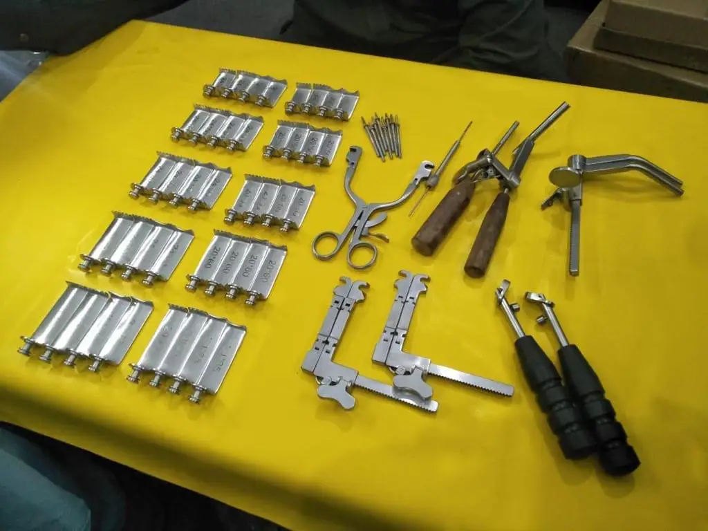 Caspar Lumbar Discectomy Retrector Set Spinal Surgery Retractors Kit ...