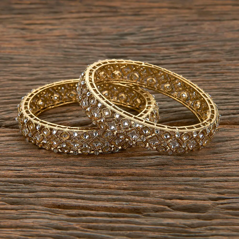 Latest Handmade Indo Western Mehndi Plated Classic Bangles Artificial ...