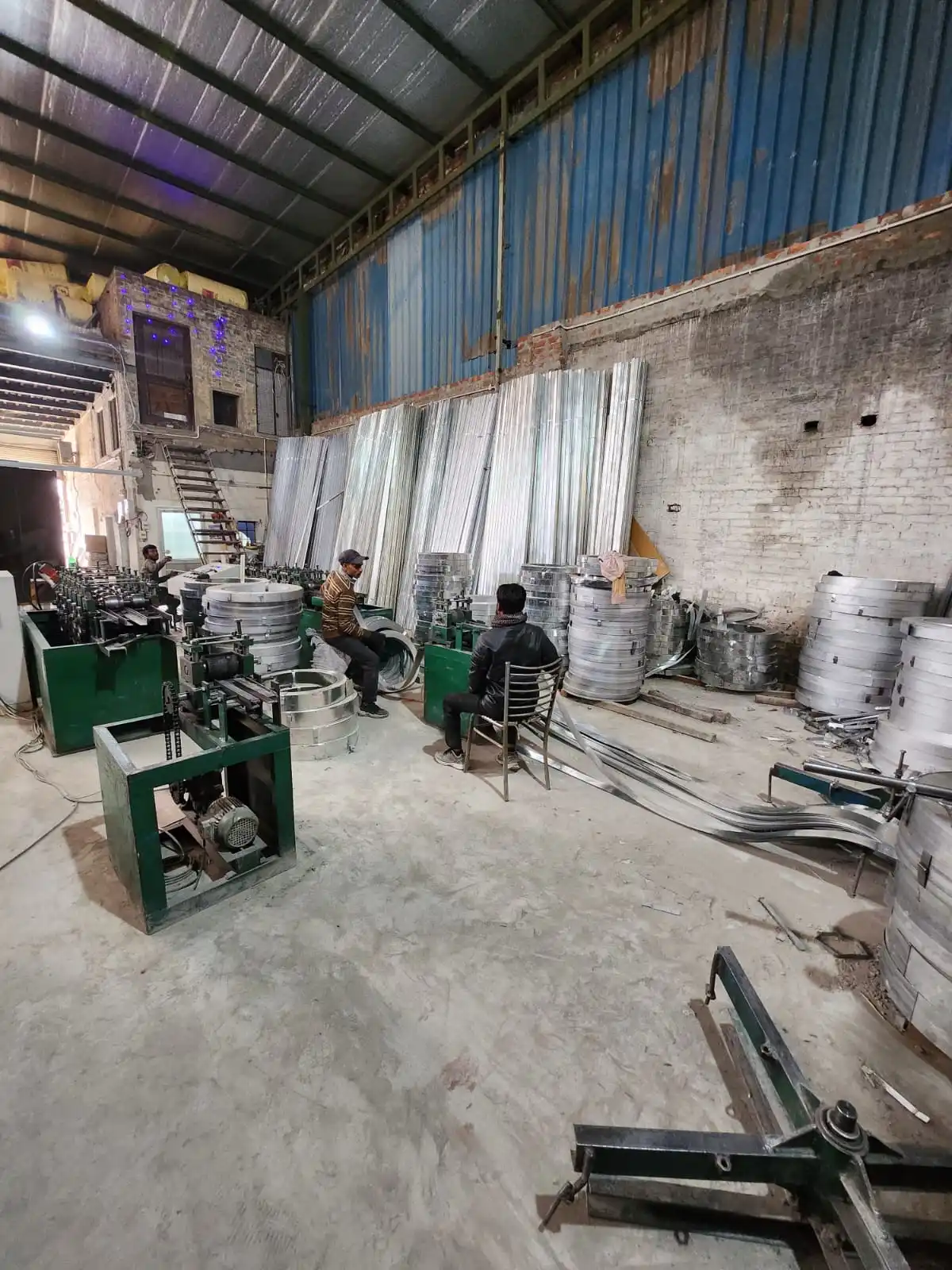 Wholesale Suppliers Pvc Laminated Gypsum Ceiling Tiles With Galvanised ...