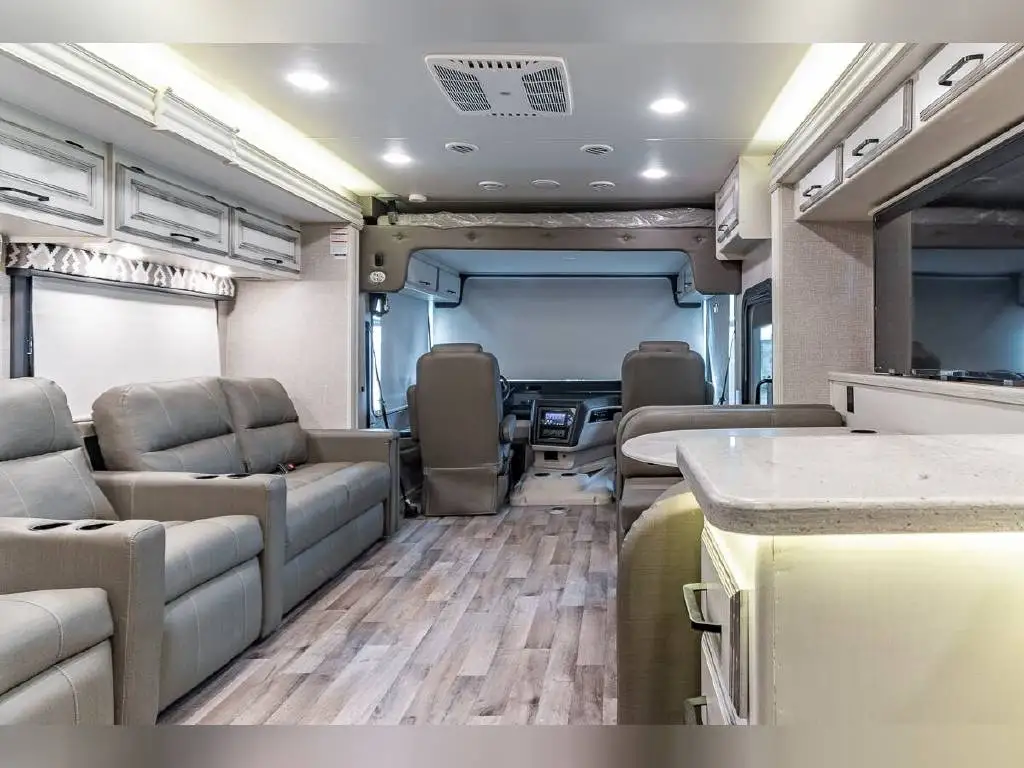 Cheap Family Motorhome 2023 Entegra Vision XL 36C