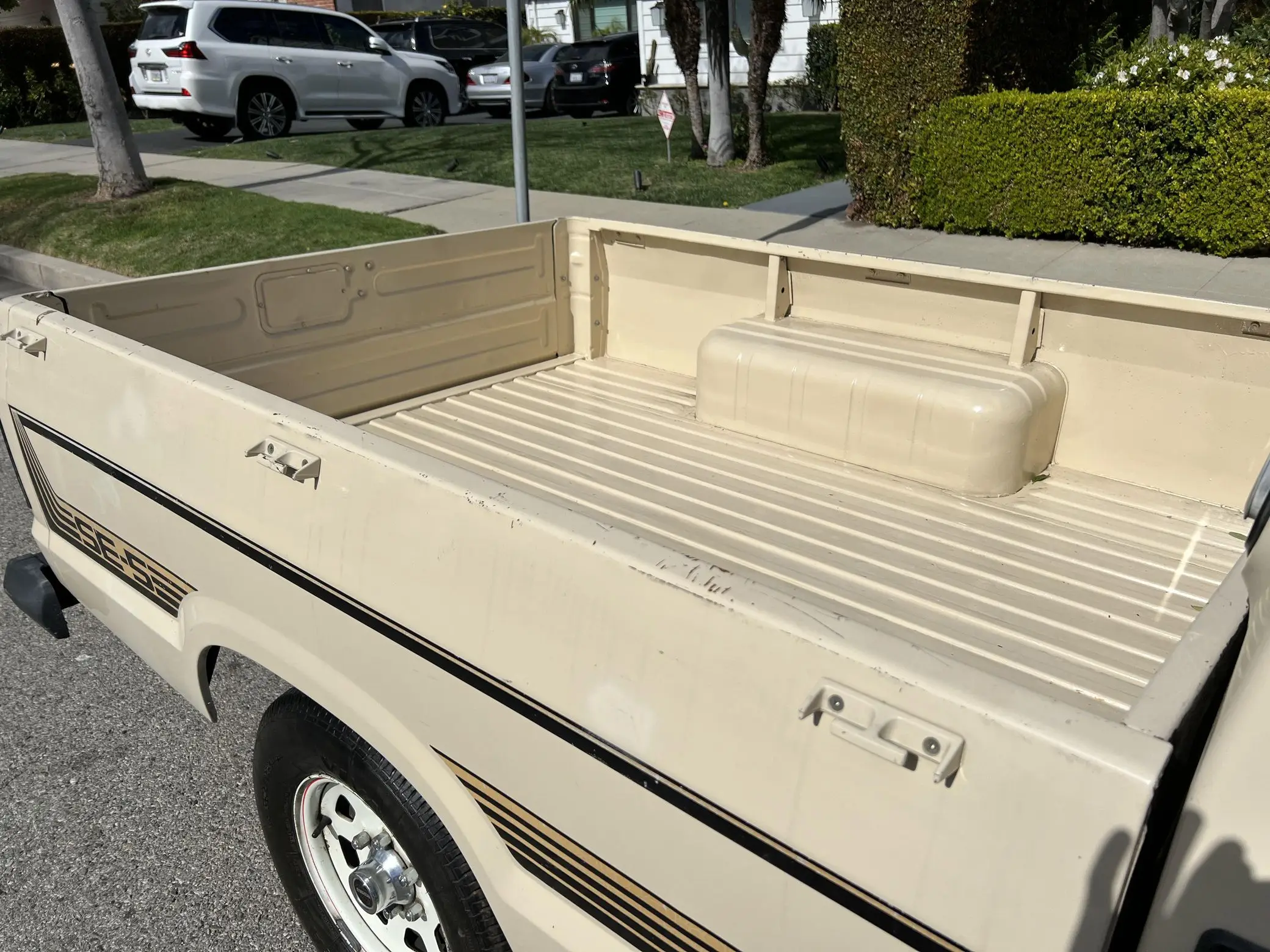 Used 1984 Mazda B2000 SE-5| Alibaba.com