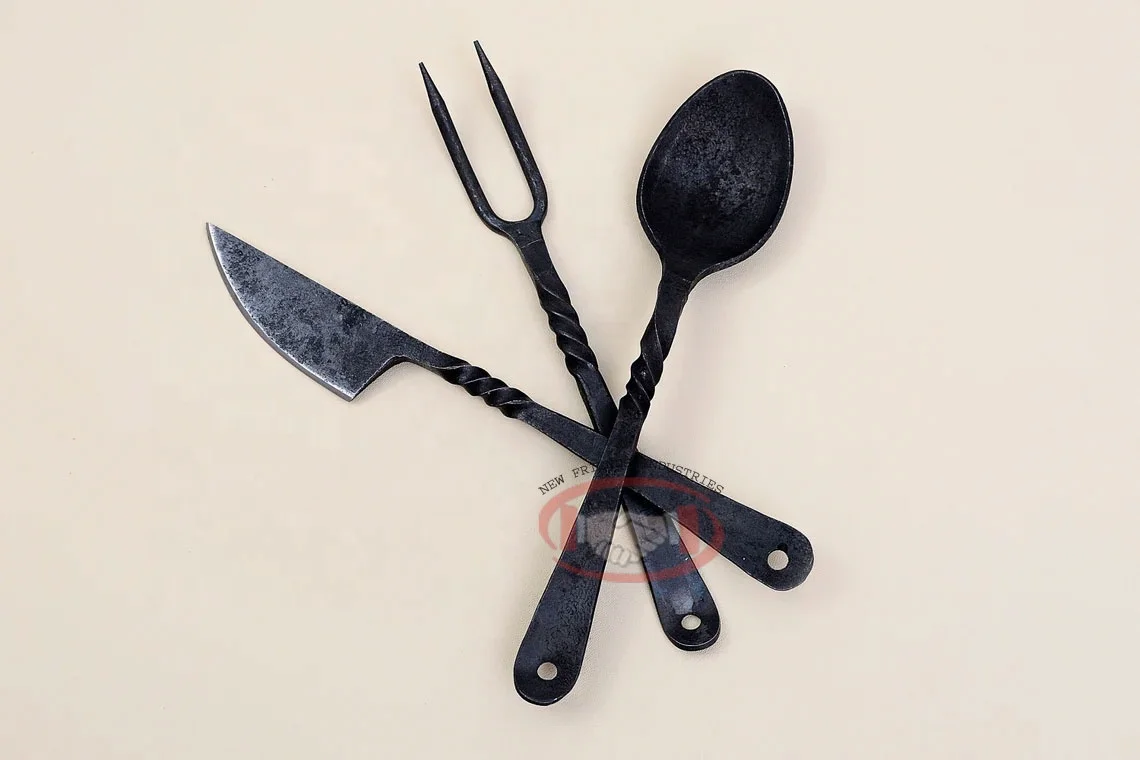 Hand Forged Twisted Cutlery Set - Sustainable & Durable