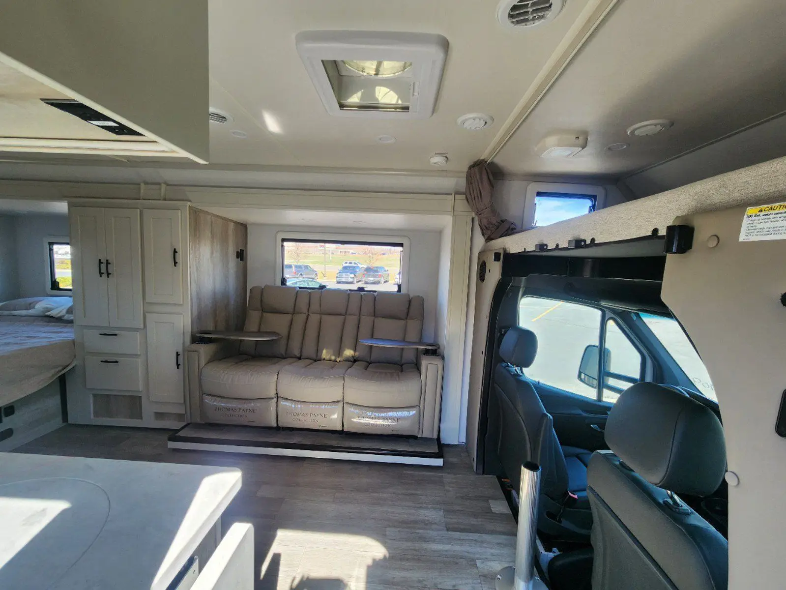 Off-road Travel Trailer Caravan Mobile Home Motorhome for Camping Sale ...