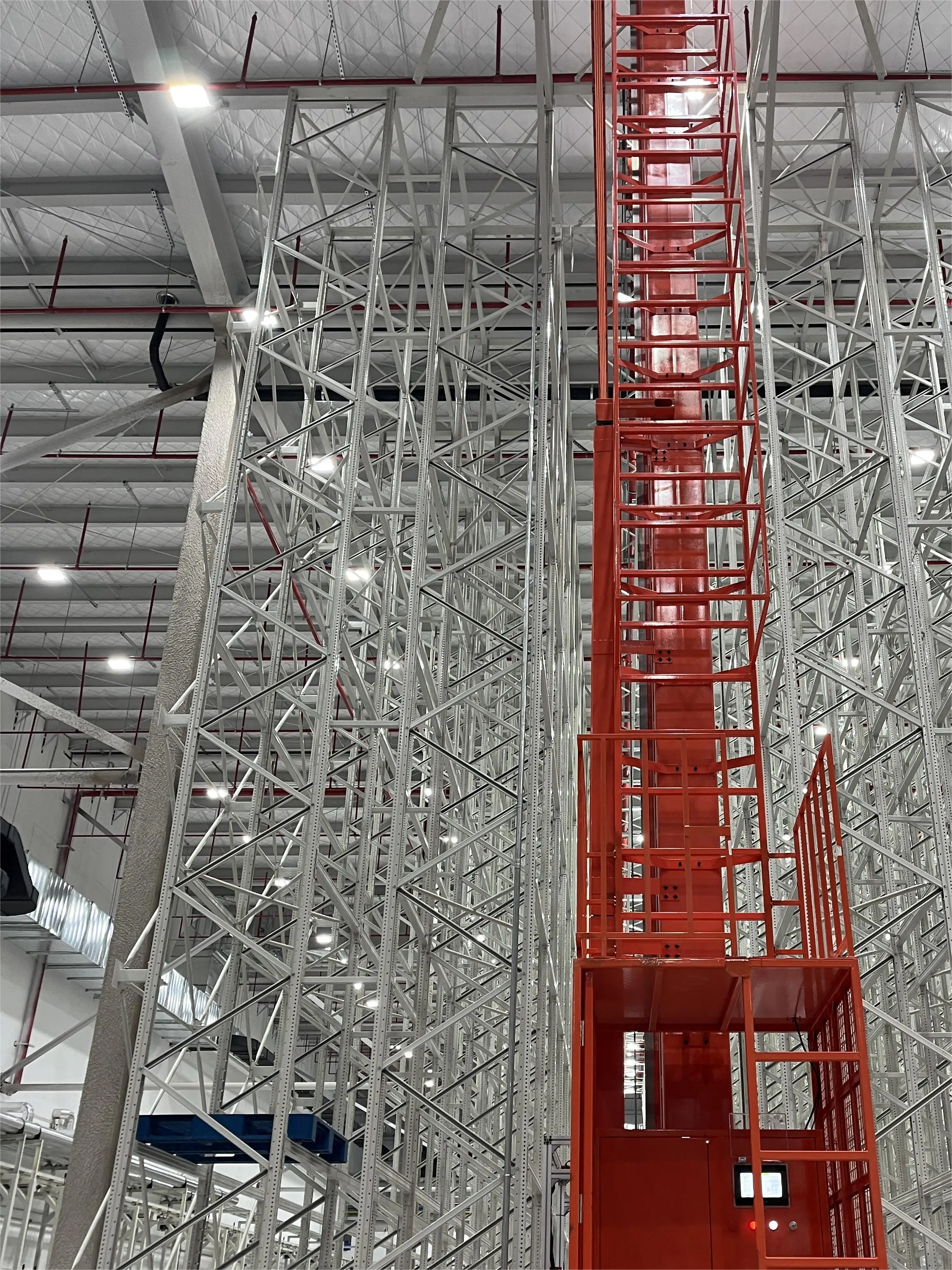 Automated Warehouse Integrated With Manufacturing Automated ...