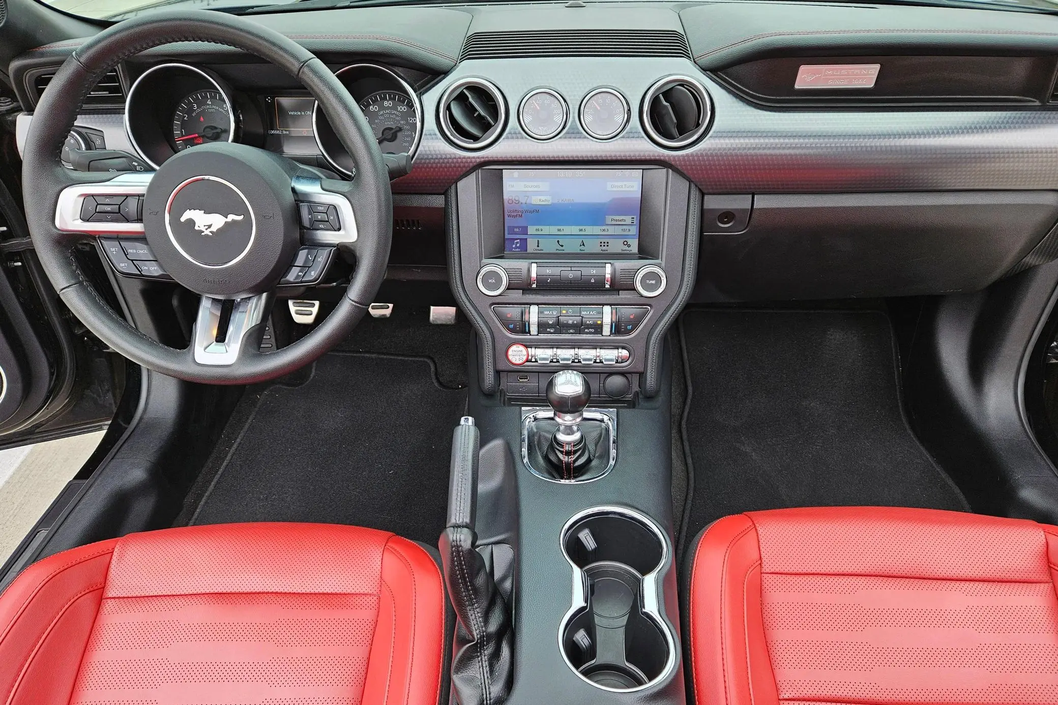 2017 Ford Mustang Gt Premium Convertible - Buy 2017 Ford Mustang Gt ...