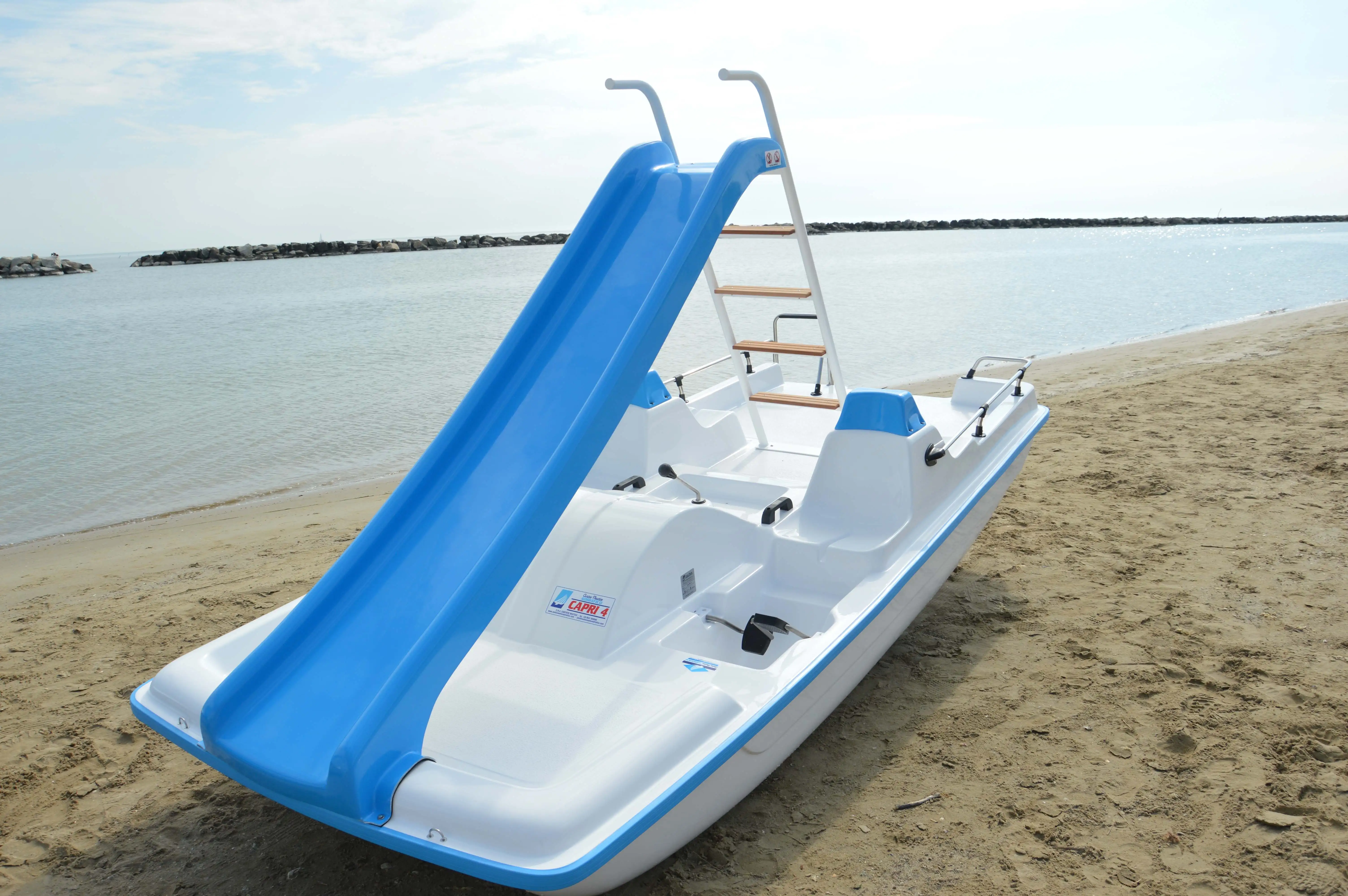 High Italian Quality Fiberglass Maxi Slide 5 Person Pedal Boat Capri 4 ...