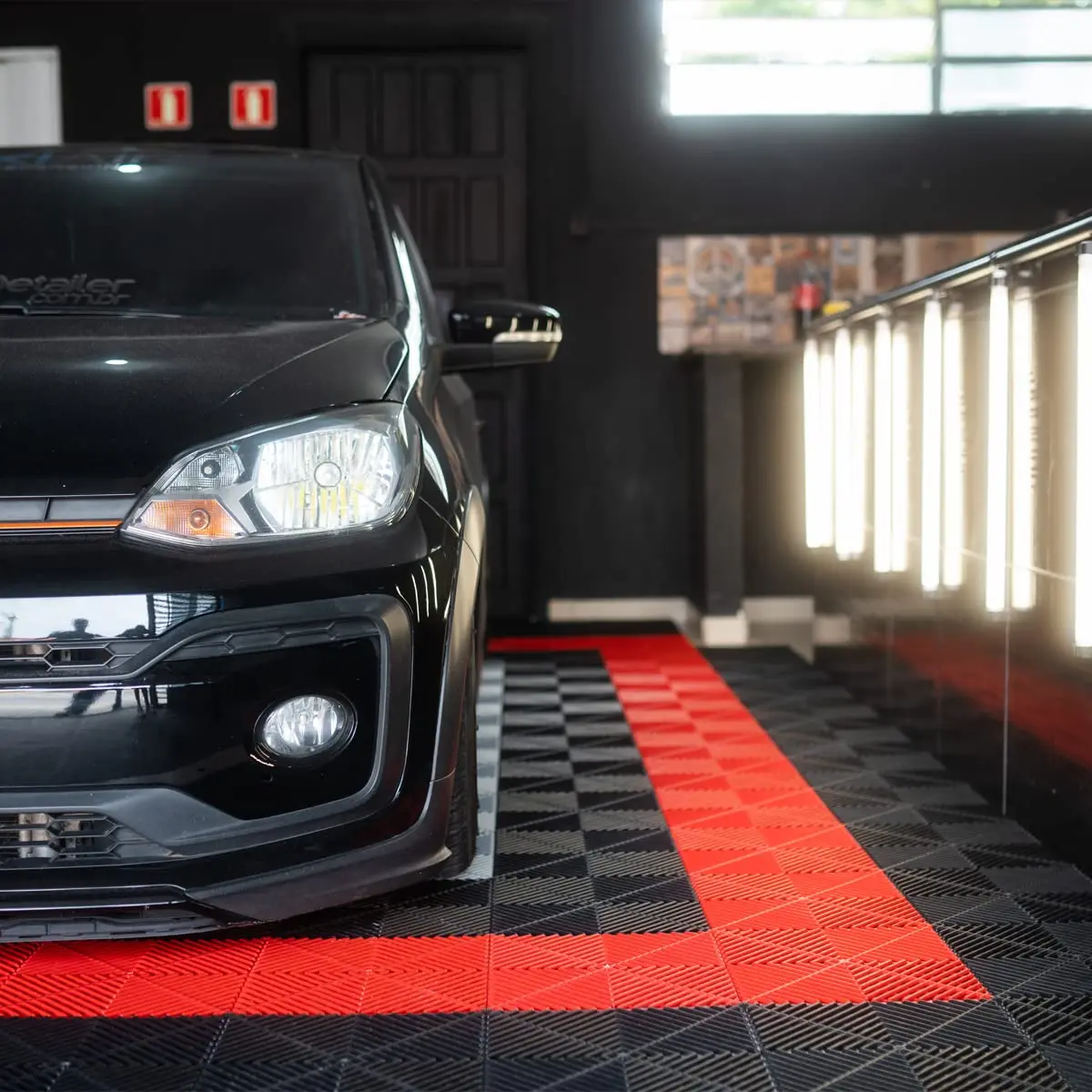 High Quality PP Plastic Garage Interlock Flooring Tiles Car Wash ...