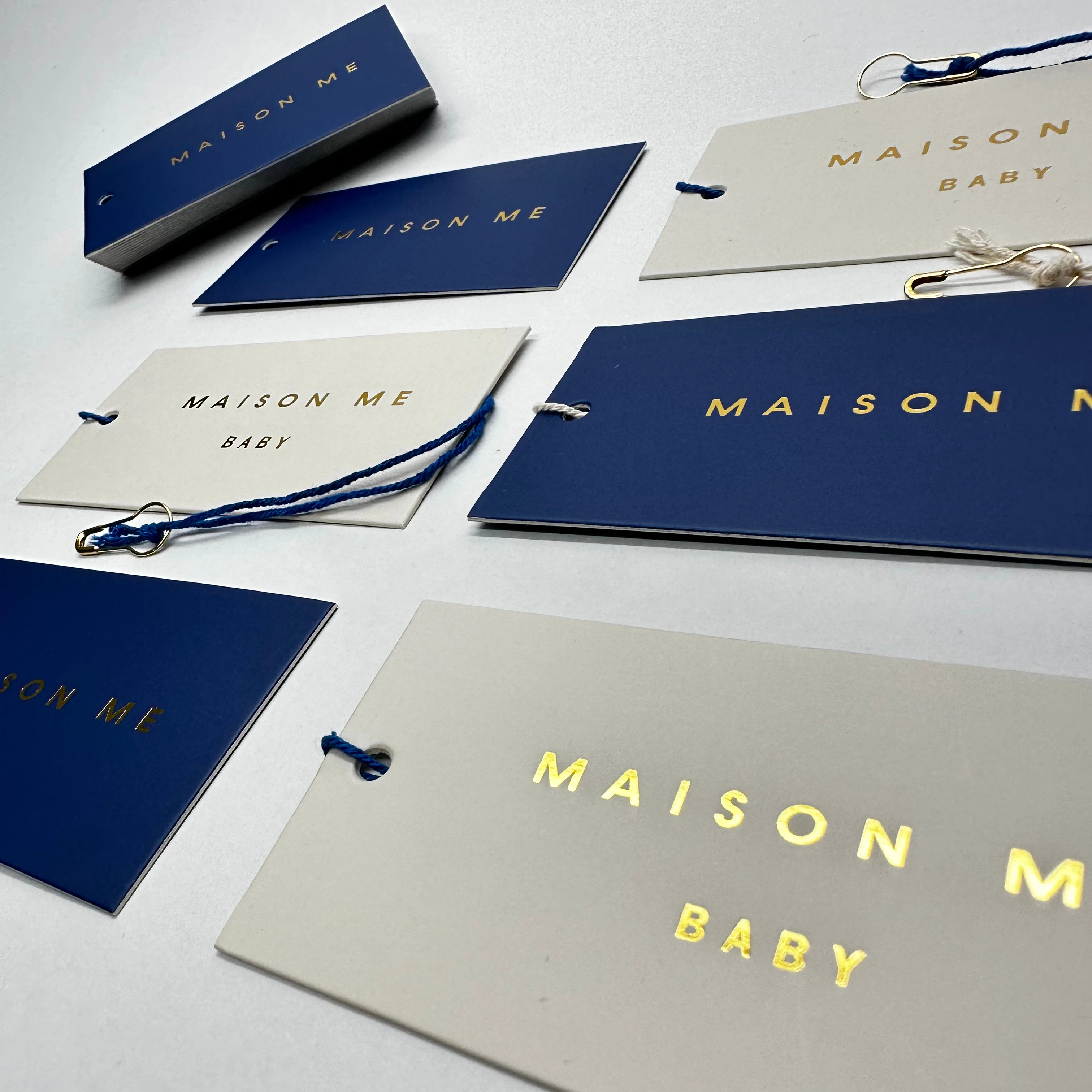 Custom Luxury Hot Stamp Gold Foil Swing Tag Recycle Paper Card Embossed ...