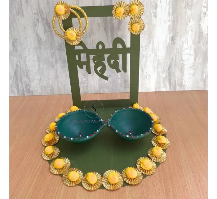 Beautiful Traditional Mehndi Platter Haldi Mehndi Pithi Sangeet Thali ...
