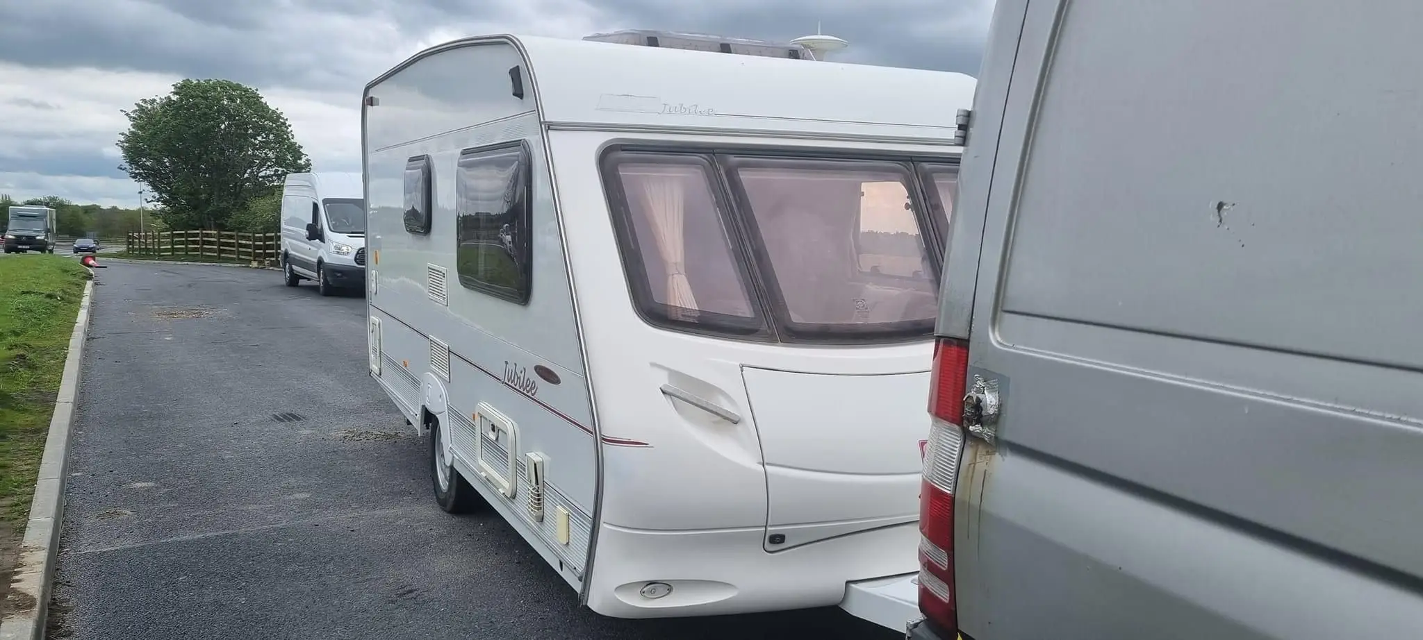 Top Quality Travel Camper Caravan CE ISO VIN Standard for Camping Off ...