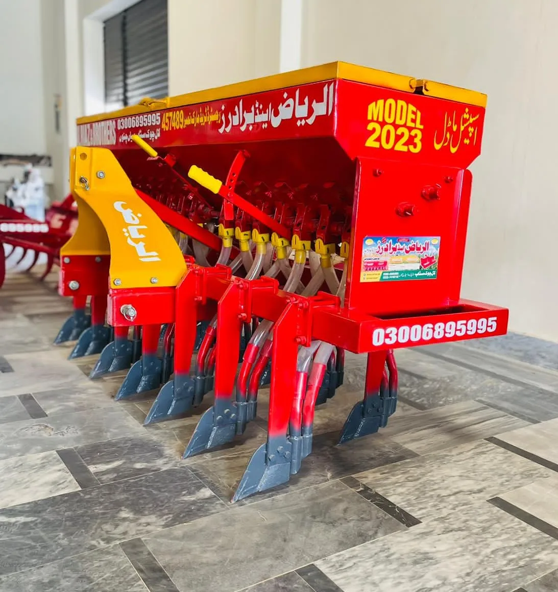 Corn Maize Soybean 3 Point Hitch 14 Rows Seed Cum Fertilizer Maize Seed ...