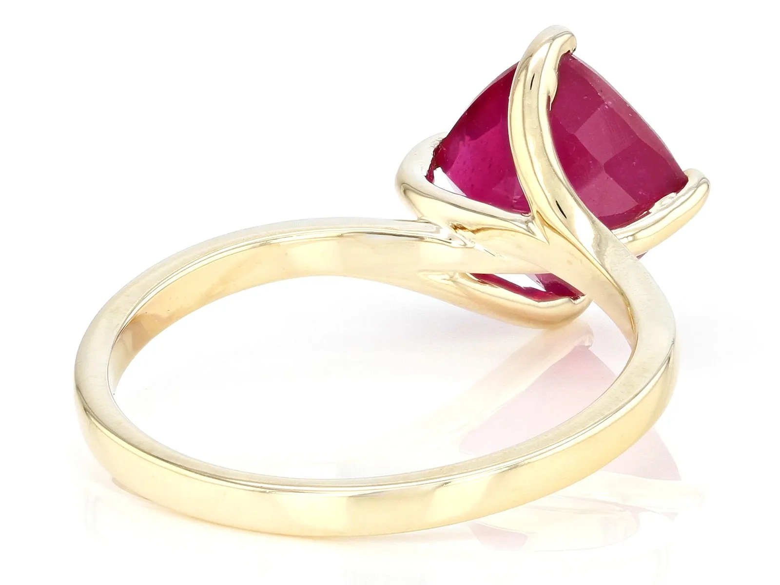 Radiant Romance: The Red Mahaleo Ruby 10k Yellow Gold Solitaire Ring ...