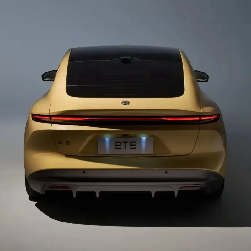 Nio Et5 2022 Long Range Ev Car 5 Seats Sedan Nio New Energy Vehicles Fast Speed Electric Car For ...