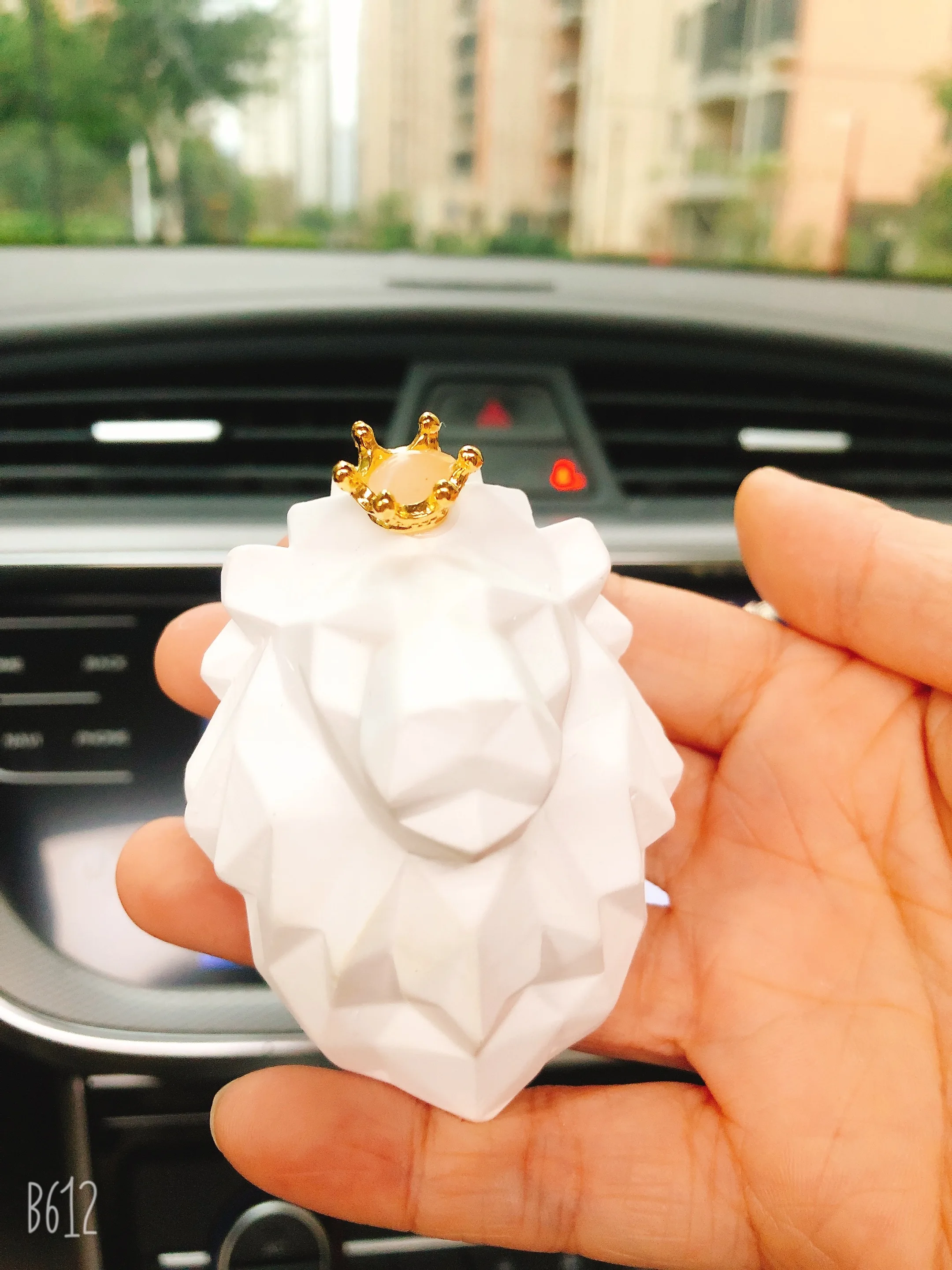 3d Lovely Ceramic Plaster Car Decoration Perfume Aromatherapy Diffuser ...