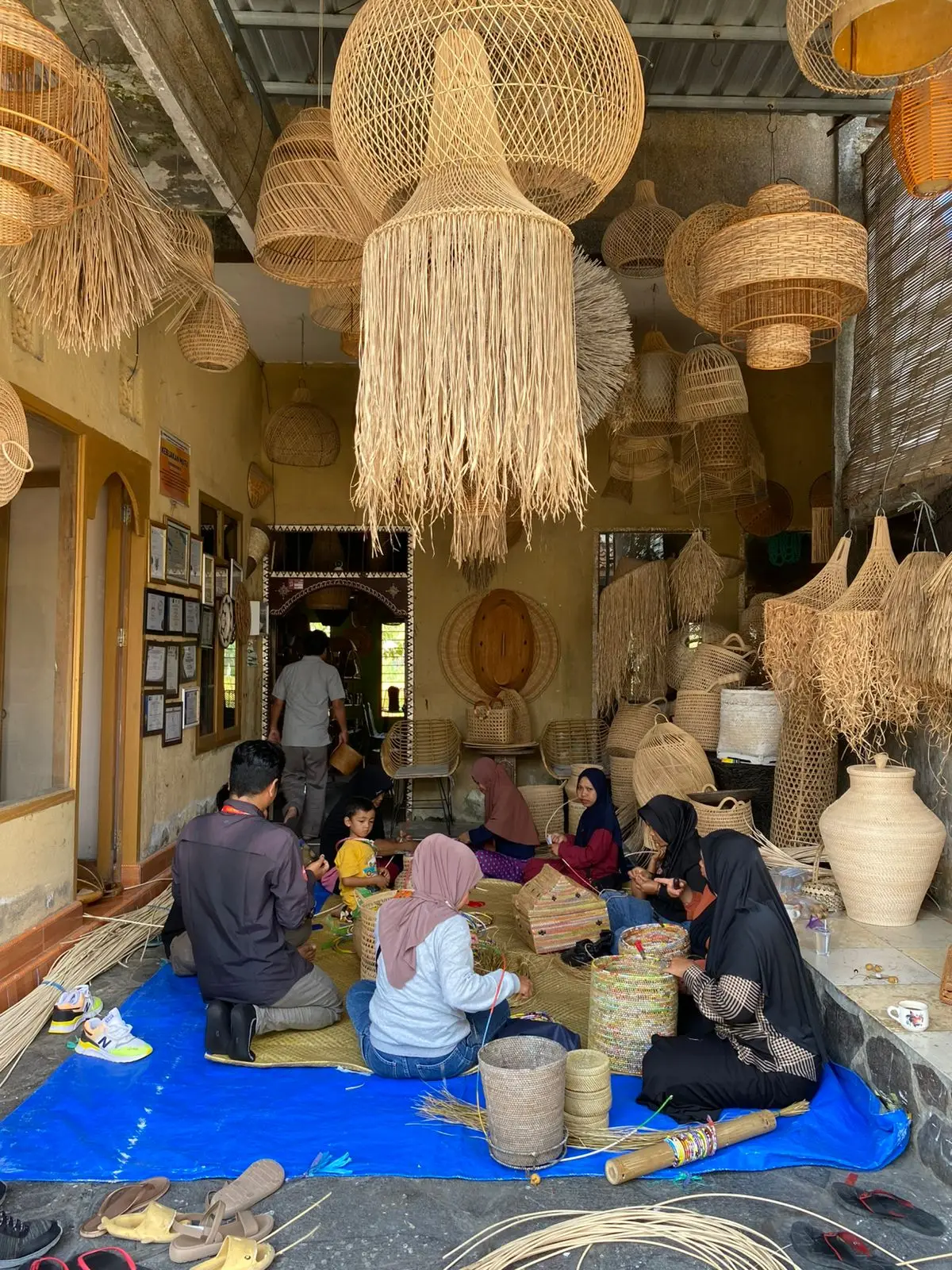 Lombok Traditional Box Rattan-Ketak Handwoven Yellow Tribal Motif Bag Genuine Leather Strap ...
