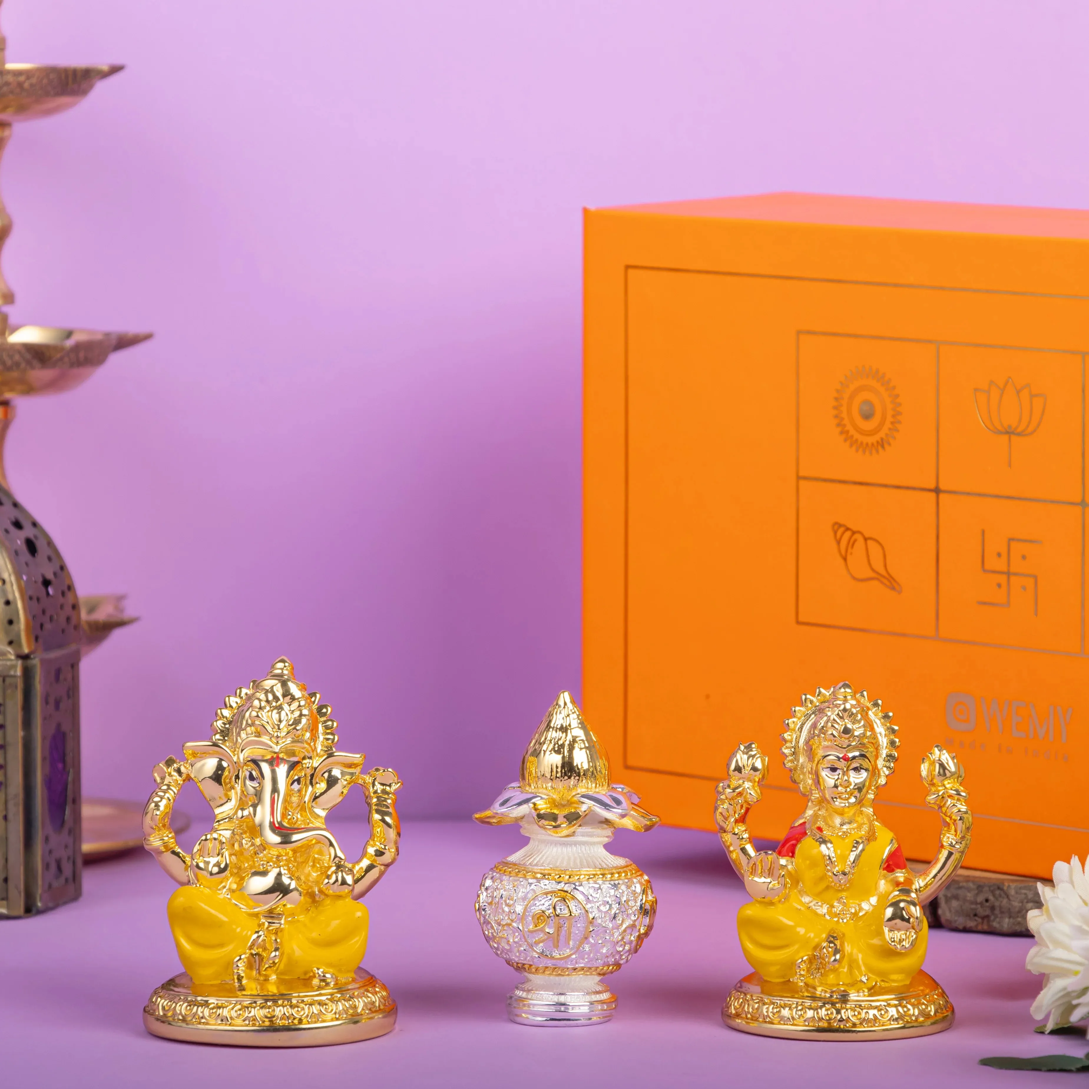 Lakshmi Ganesh Idol with Kalash Combo for Diwali Gifting & Pooja Room ...
