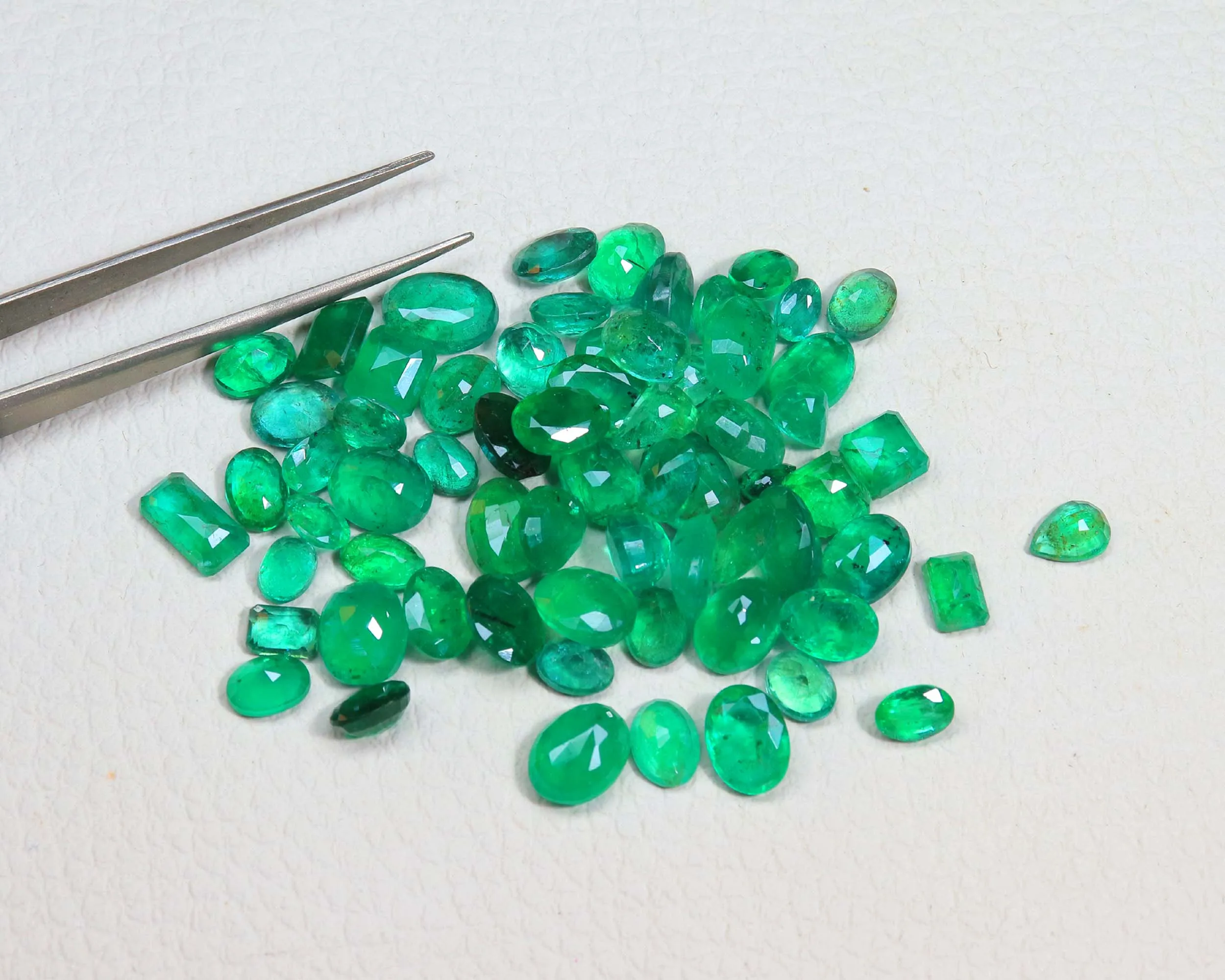 Calibrated Natural Emerald Gemstone From Zambian Emerald Loose Stone ...