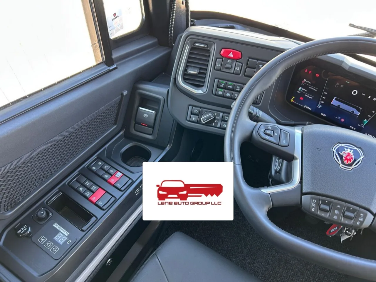 New SCA-NIA Higer coach bus| Alibaba.com