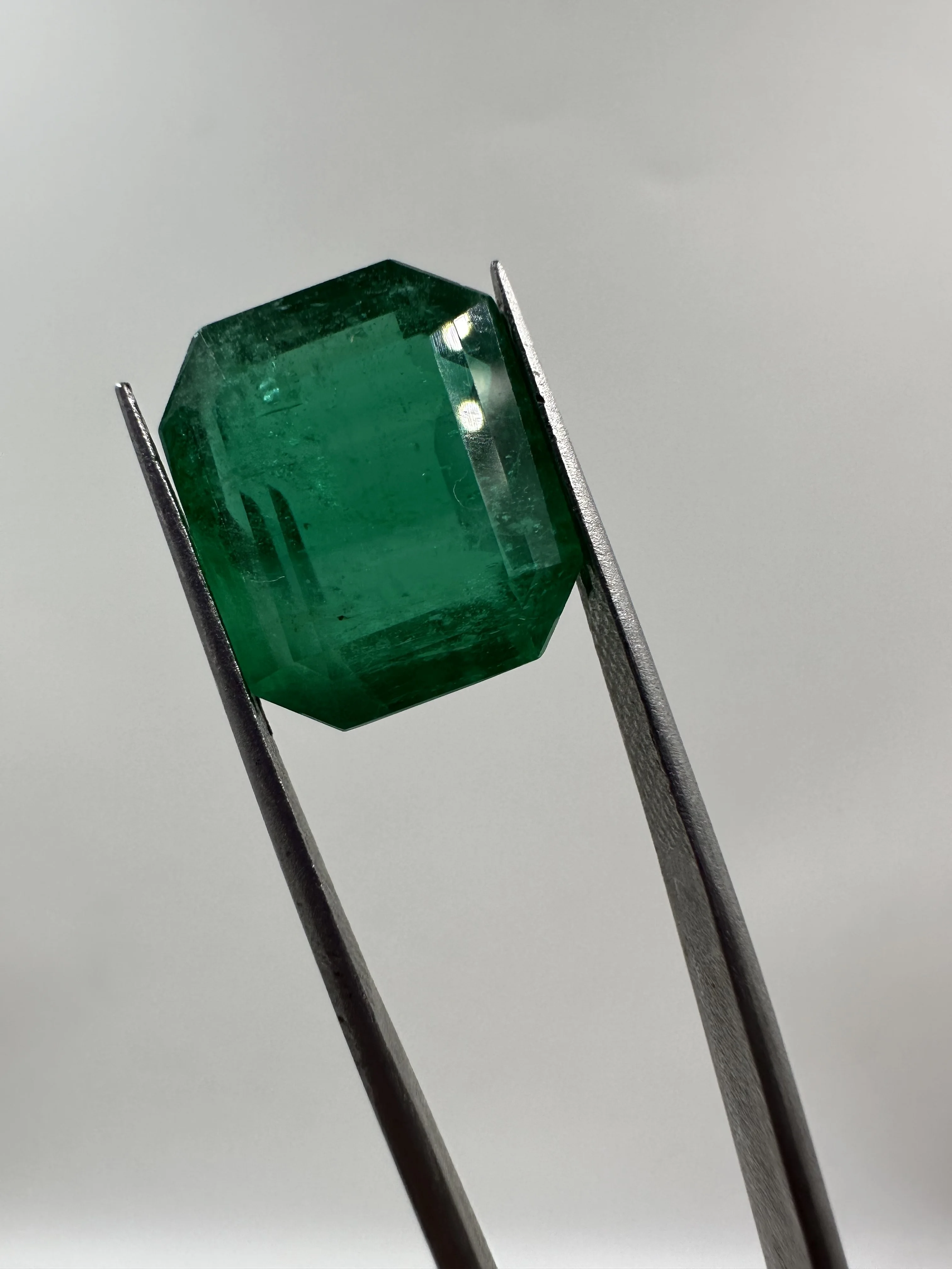 Aaa Vivid Green Color Premium Grade Superior Quality Untreated Natural ...