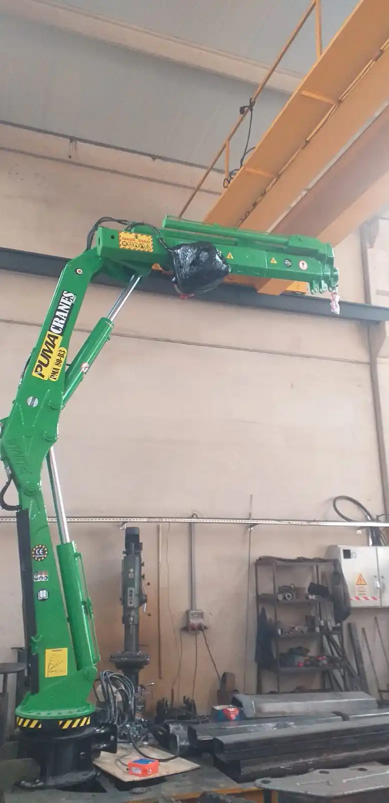 High Quality Puma Crane 3 Ton High Load Moment Hydraulic Marin Deck ...
