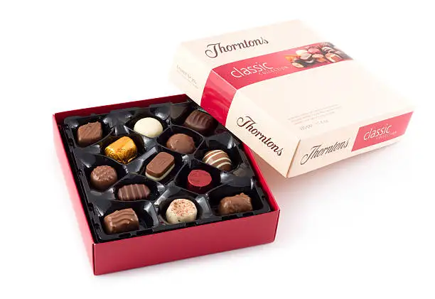 Thorntons Bites Caramel Shortcakes Milk Chocolate 10pack Buy 1904