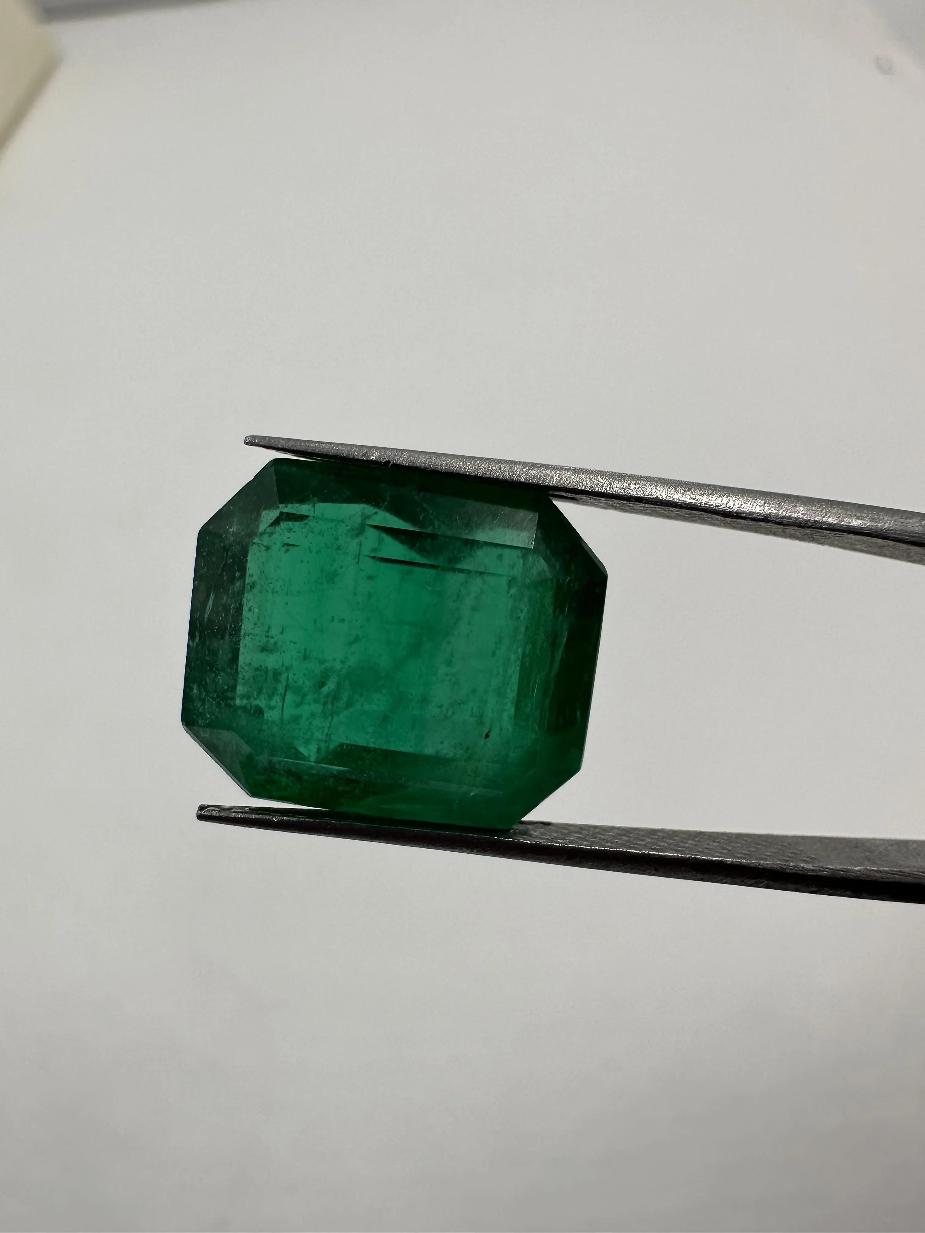 Aaa Vivid Green Color Premium Grade Superior Quality Untreated Natural ...