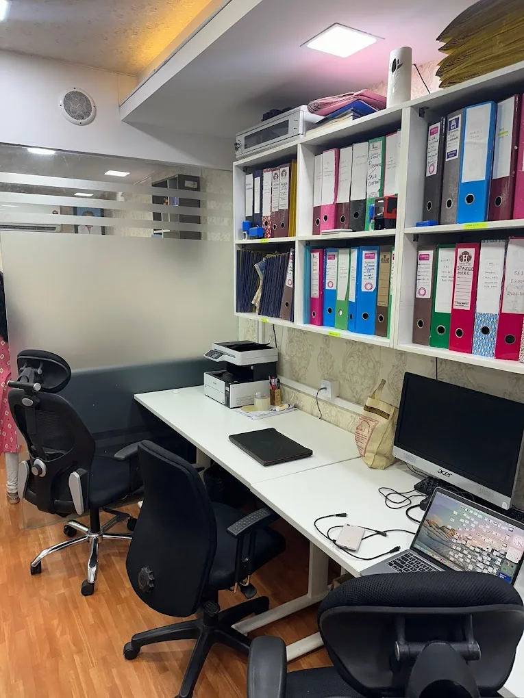 Induction-Ready Classic Hard Anodized Biriyani Pot Comfortable Handles ...