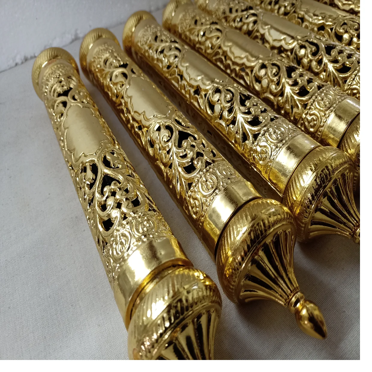 Custom Made Laser Engraved Plastic Scroll Tubes for Weddings