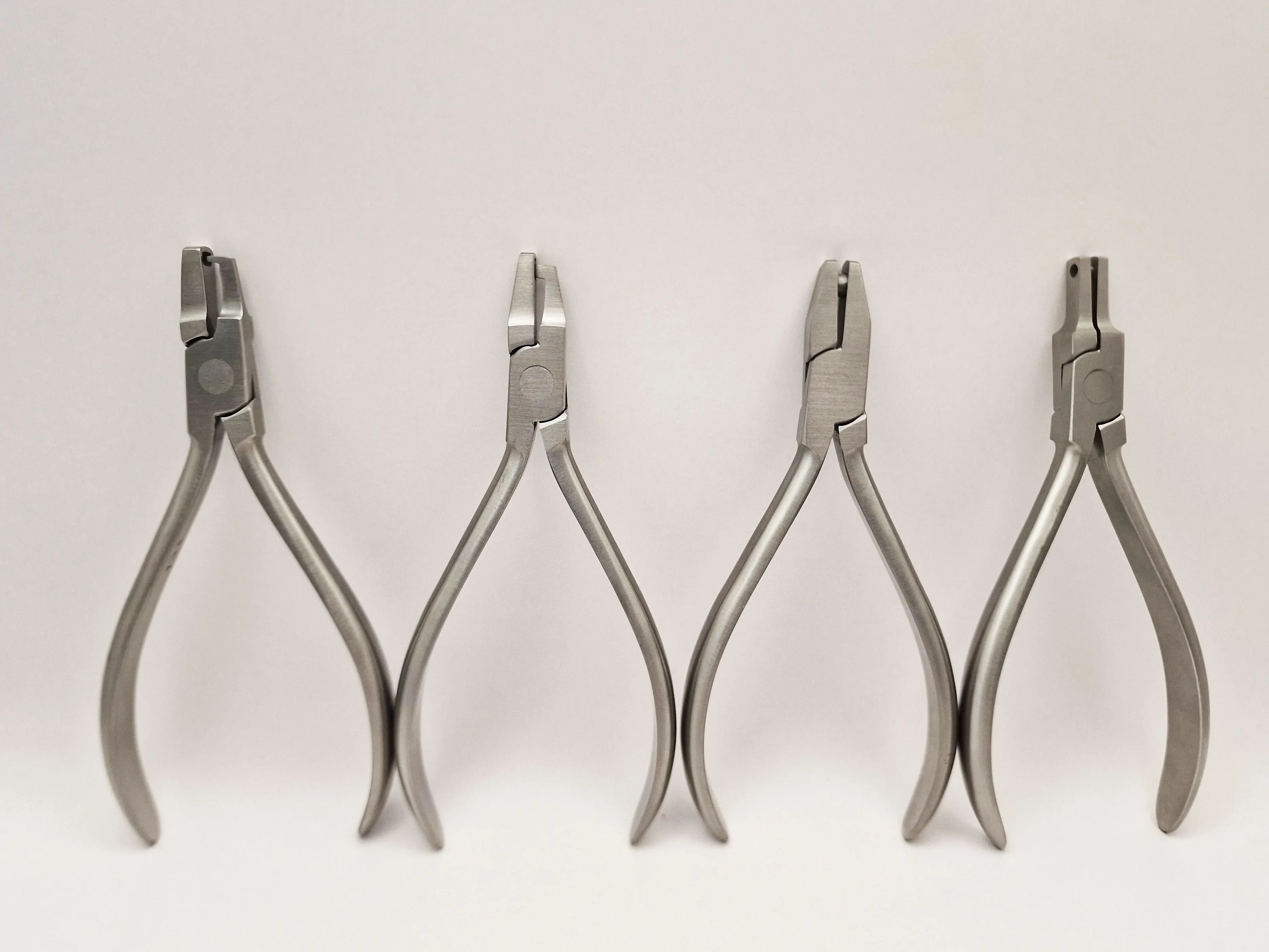 Orthodontic Clear Aligner Pliers Set of 5 - Pin Tech Instruments