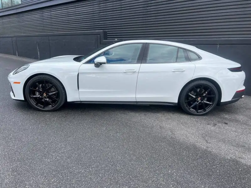 PERFECTLY USED 2024 P orsche Panamera 4| Alibaba.com